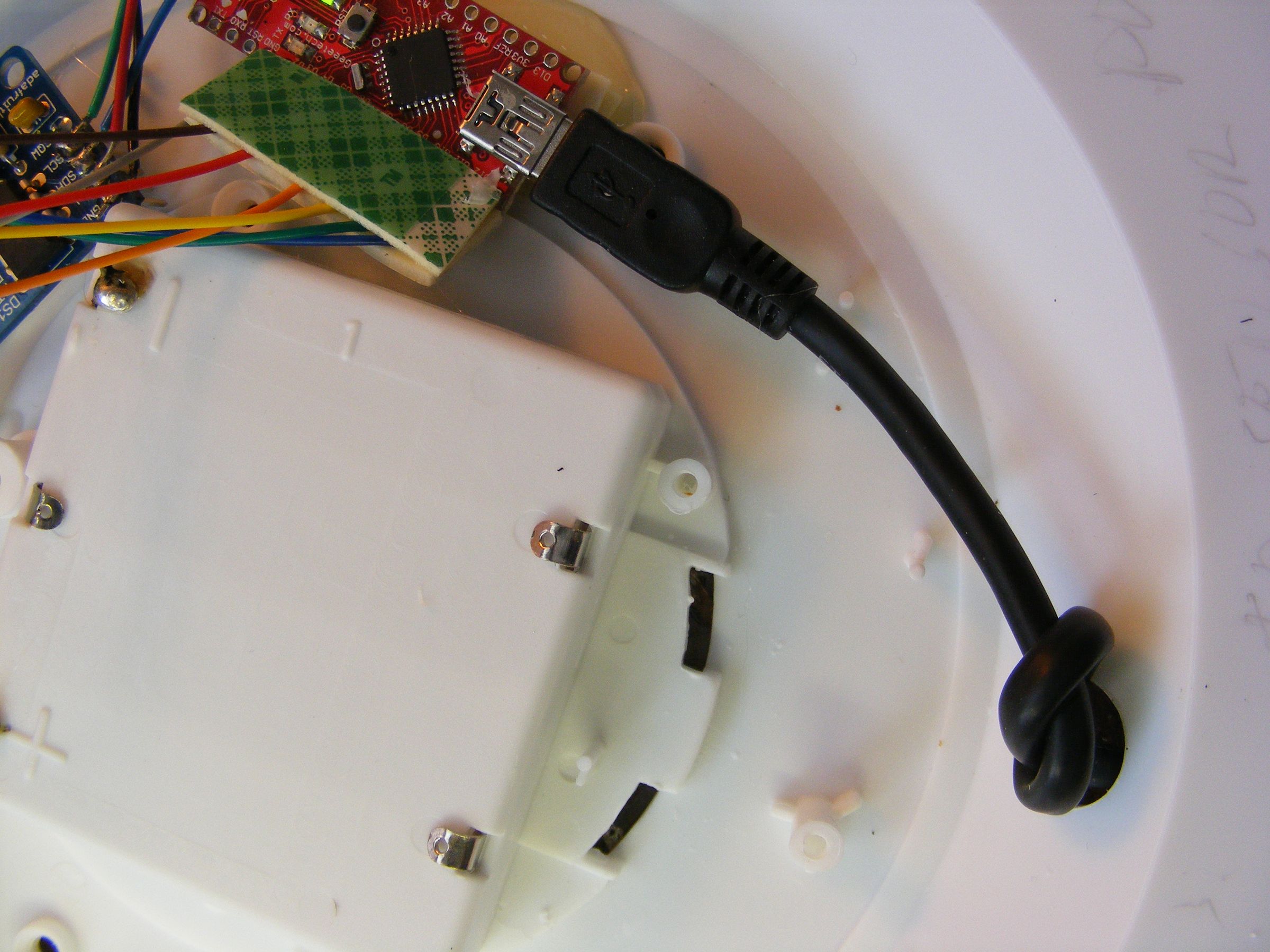 Arduino Controlled Model Moon Synchronizes Phase Changes With Actual ...