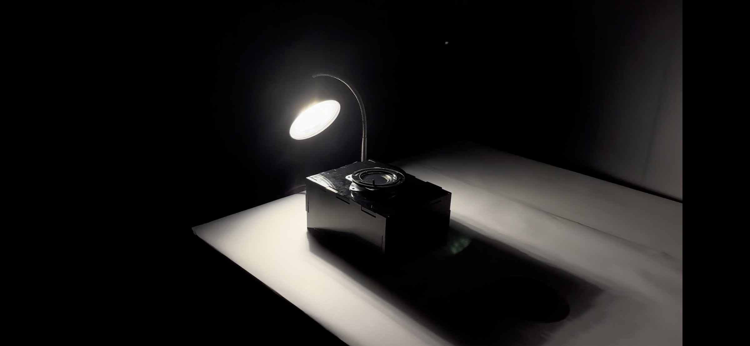 Polar Bloom Box: Adjustable Kaleidoscope-Inspired Box of Polarized ...