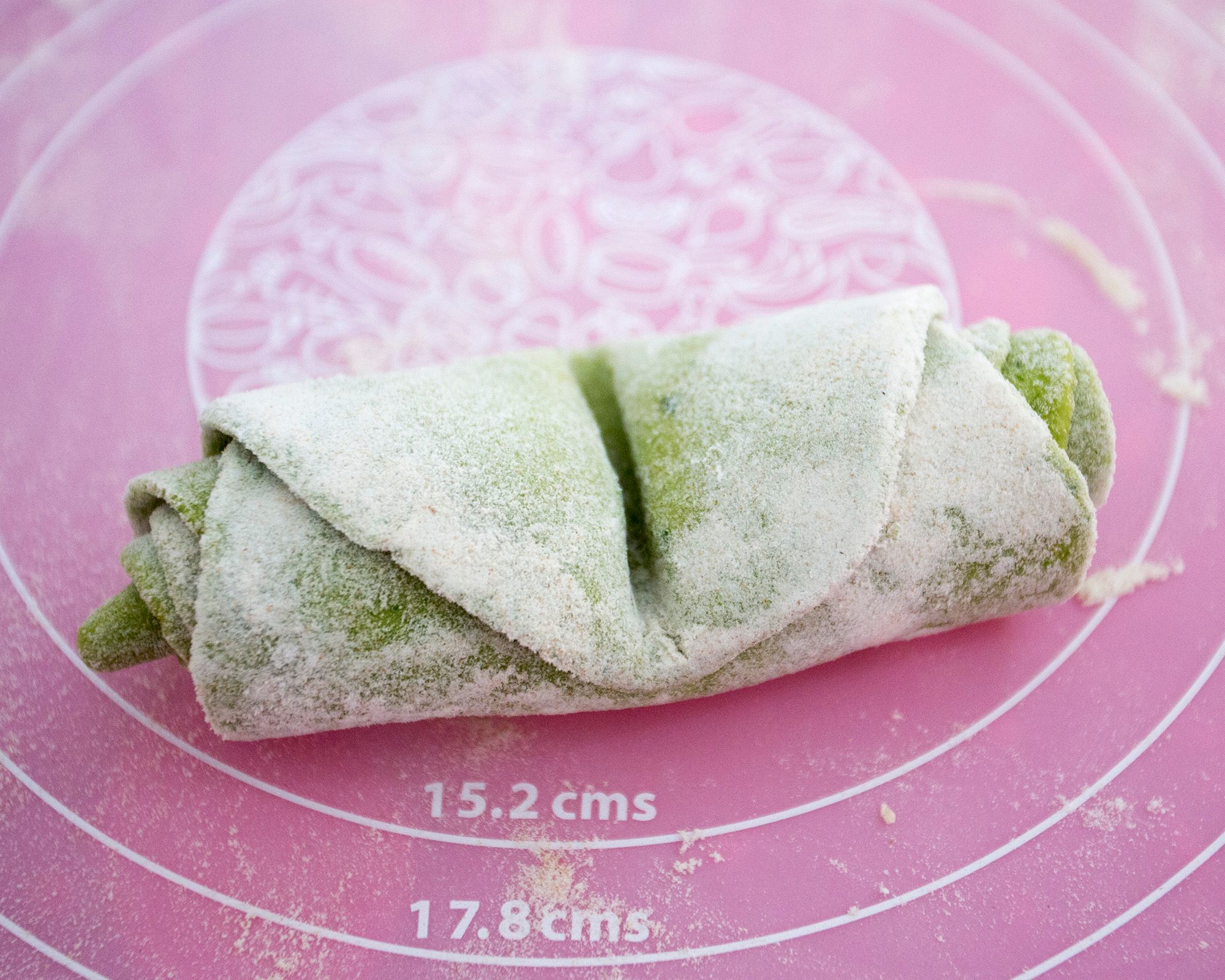 Colored Rose Steamed Bread : 7 Steps (with Pictures) - Instructables