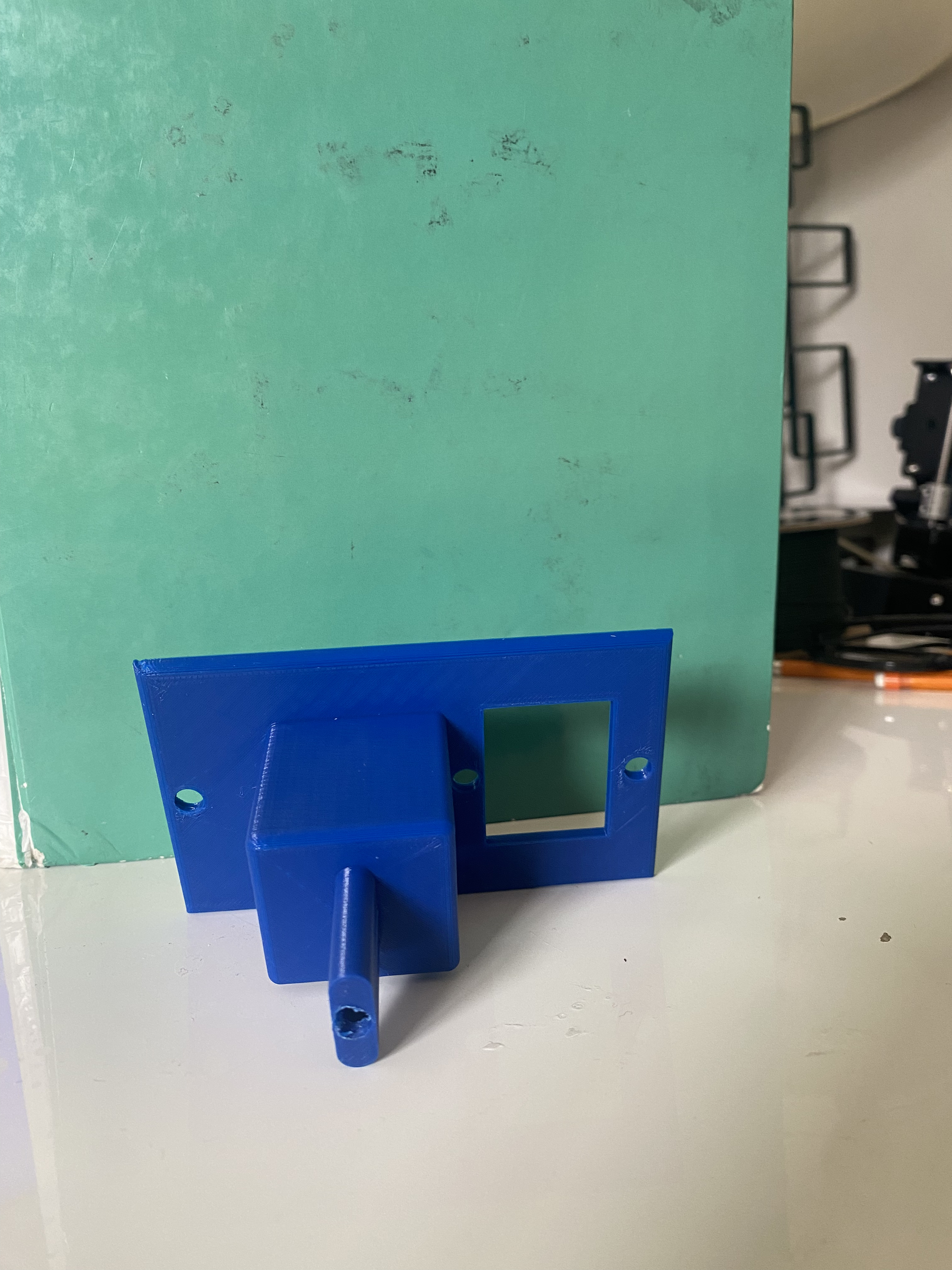 Charging Lock for Phone Adapter and Charger : 5 Steps - Instructables