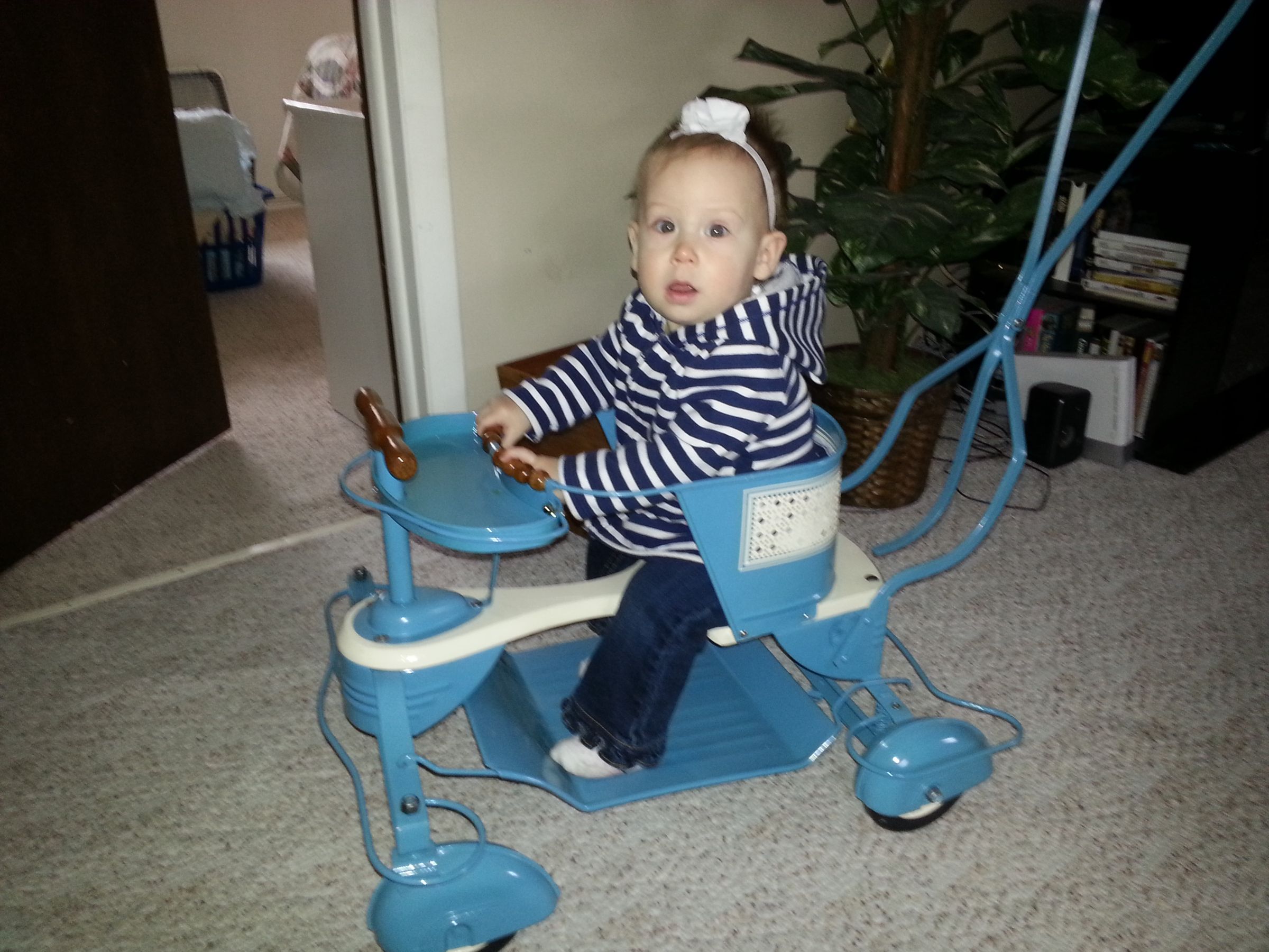 Refinish a Vintage Stroller : 8 Steps (with Pictures) - Instructables