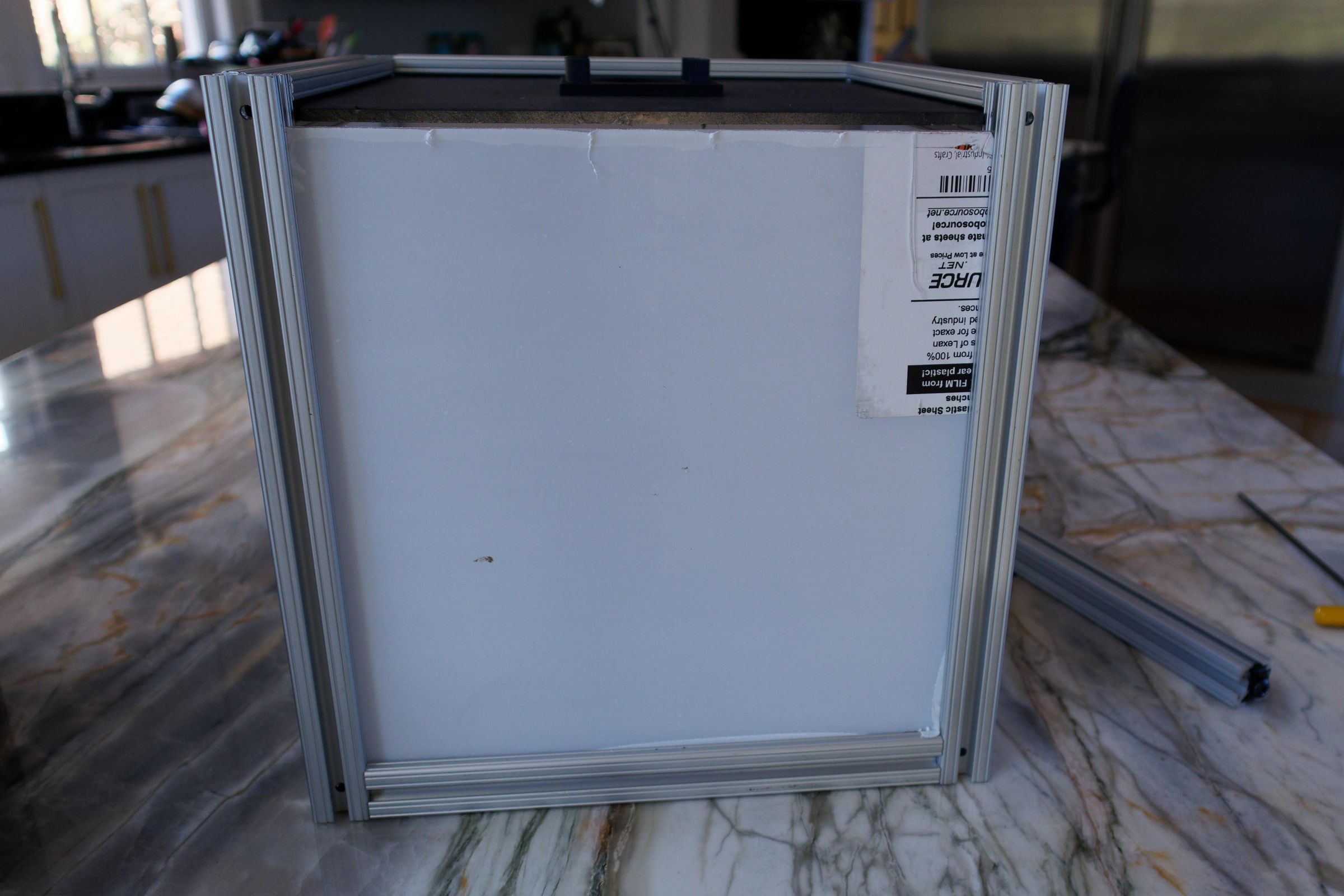 Lets Make a Simple Extruded Aluminum Display Cube. : 13 Steps (with ...