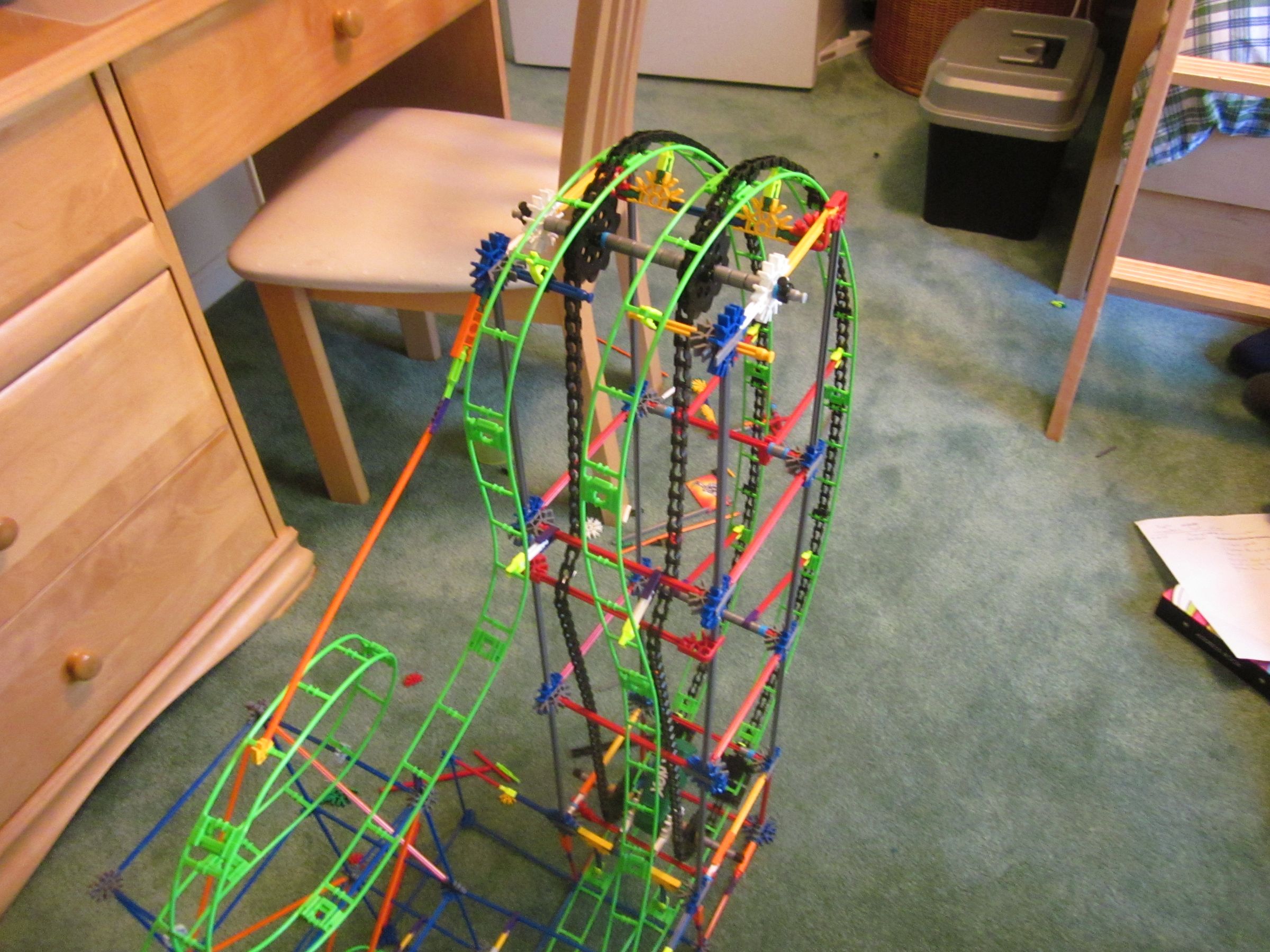 K'nex Roller Coaster - Instructables