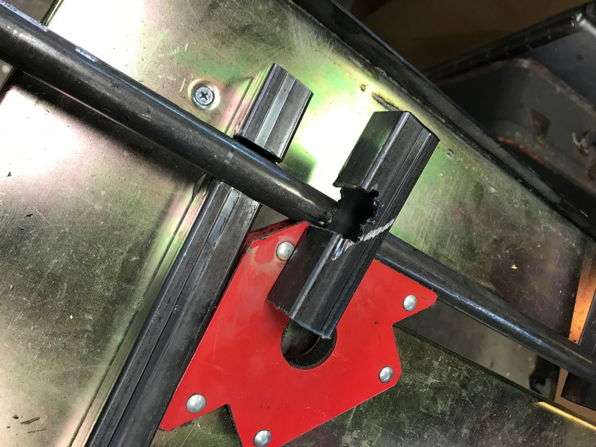Motorized Flip Down TV Lift : 7 Steps (with Pictures) - Instructables