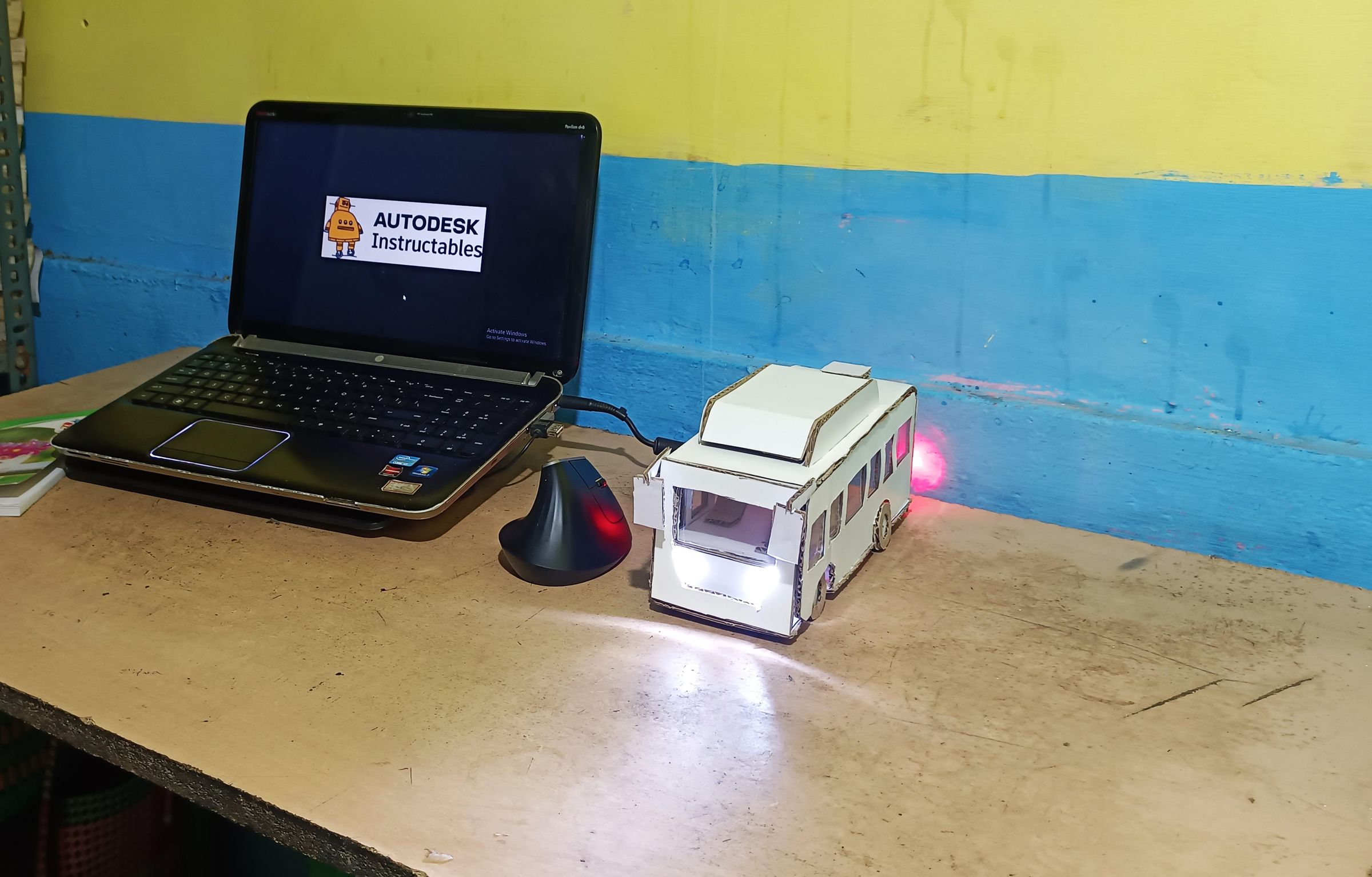 Cardboard Bus: Ride Into Imagination! : 11 Steps (with Pictures ...