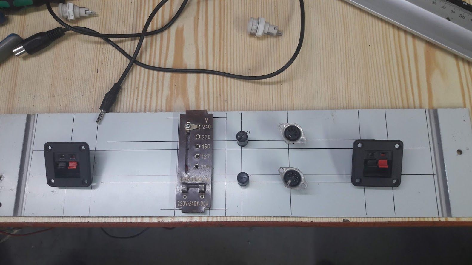 Tube Audio Amplifier : 6 Steps (with Pictures) - Instructables