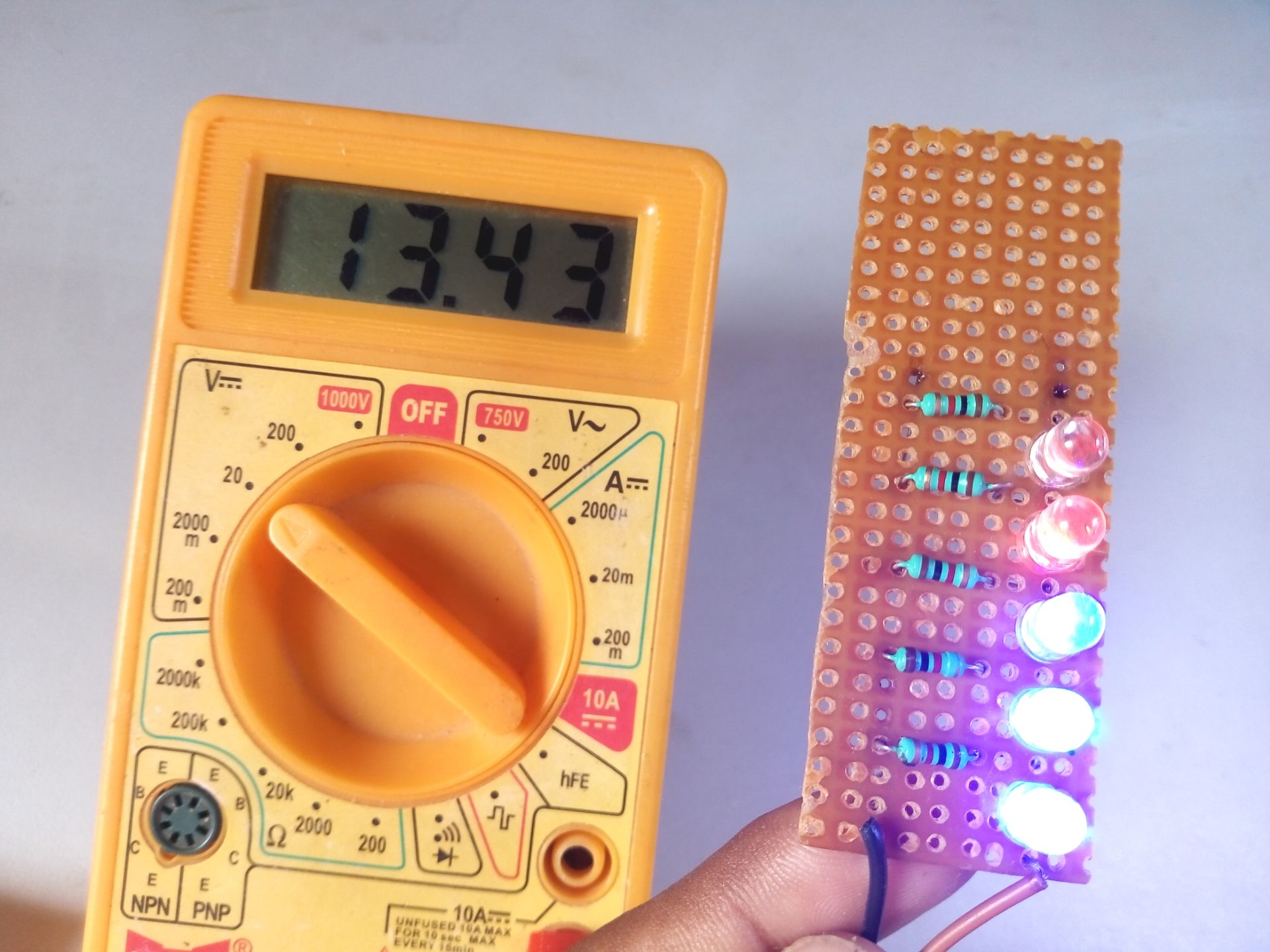 Battery Percentage Indicator Steps Instructables | atelier-yuwa.ciao.jp