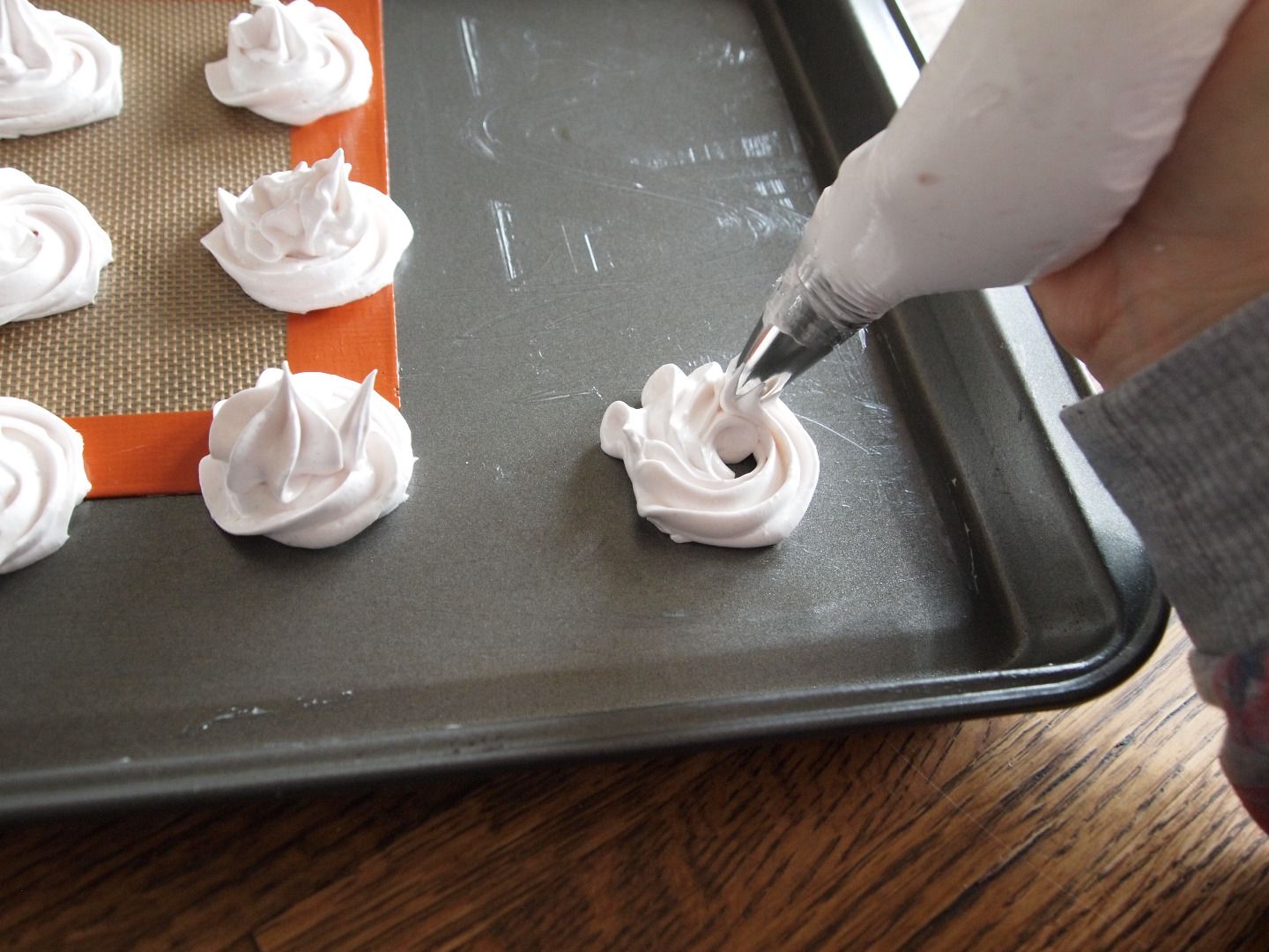 Best Meringue Cookies : 5 Steps (with Pictures) - Instructables