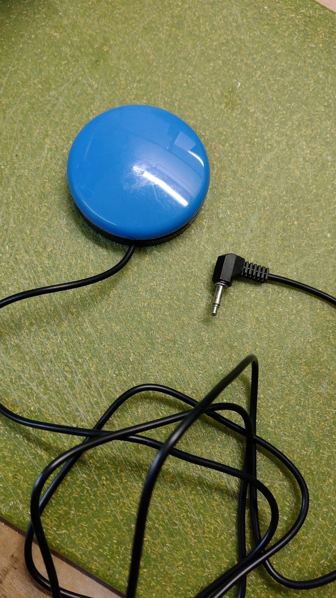 Low Cost Assistive Technology Button : 3 Steps - Instructables