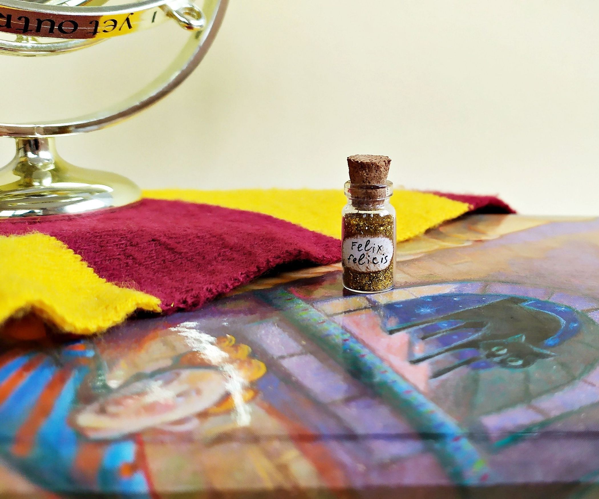 Tiny Potion Bottle Full of Liquid Luck : 4 Steps - Instructables