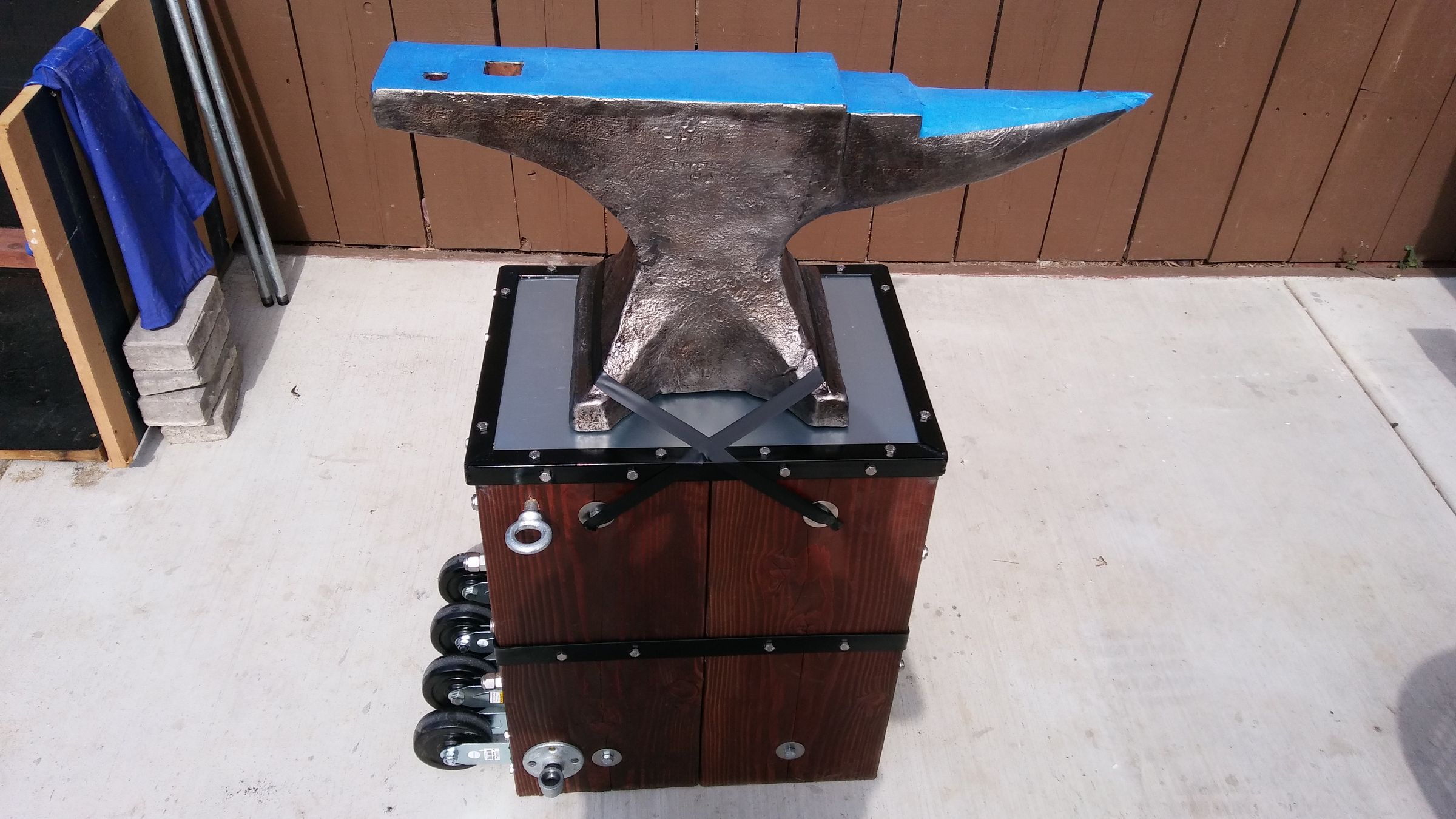 How to Clean (Pickle?) an Anvil Using a Vinegar Bath : 6 Steps (with ...