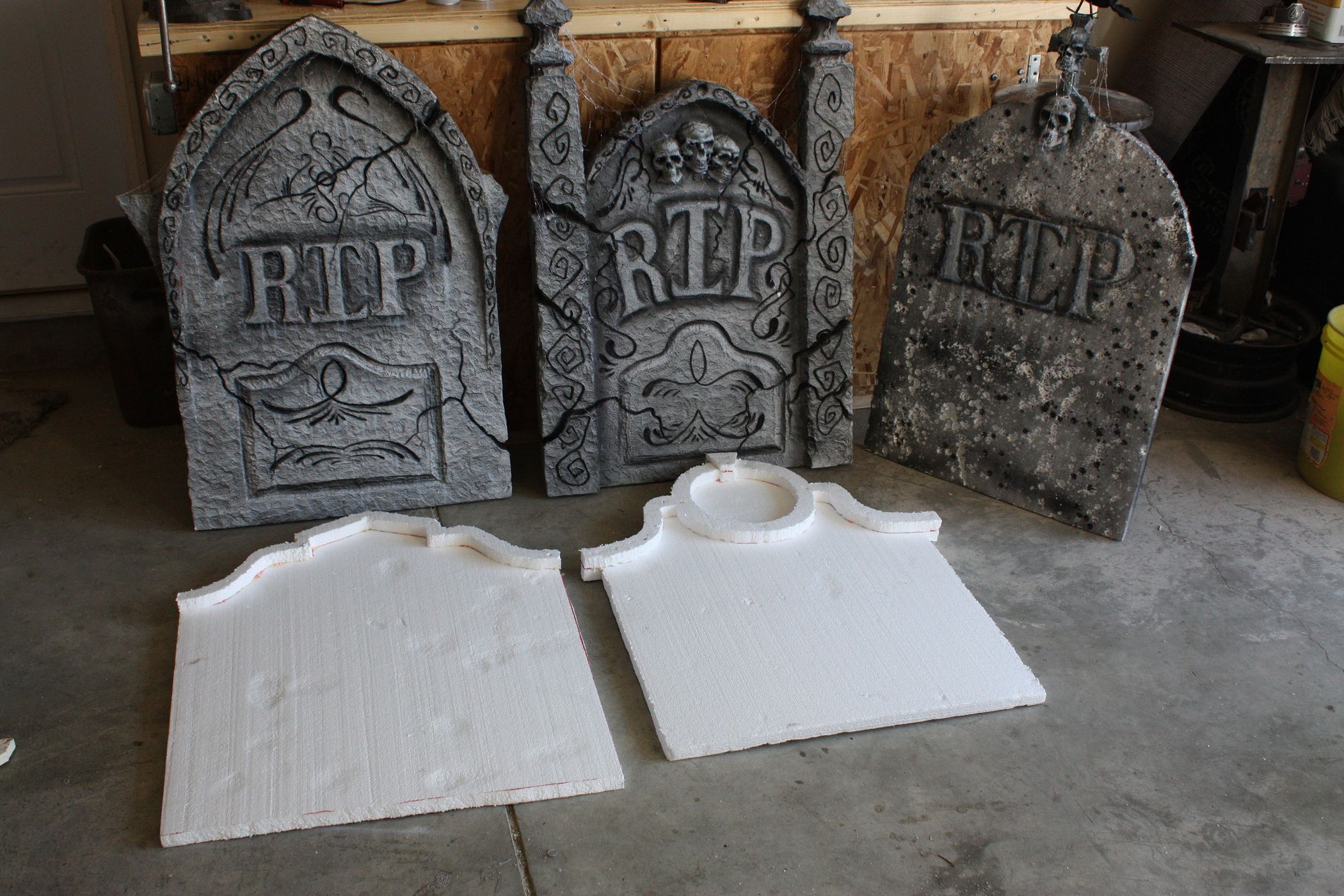 Home Made Grave Stones : 13 Steps (with Pictures) - Instructables