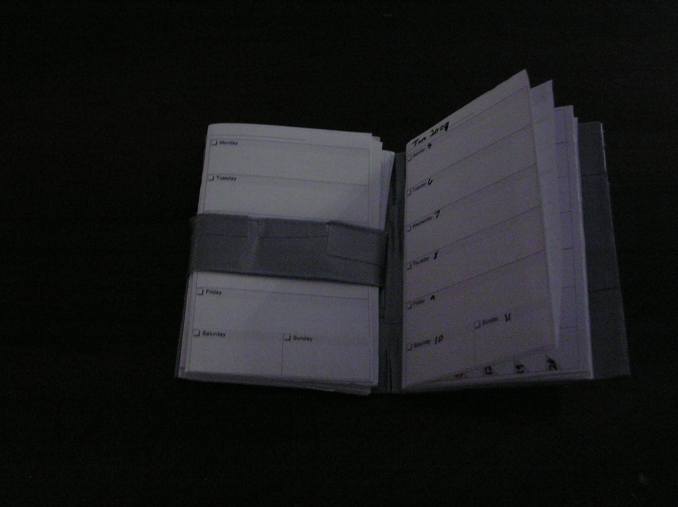 Duct Tape PocketMod Wallet/Cover : 8 Steps - Instructables