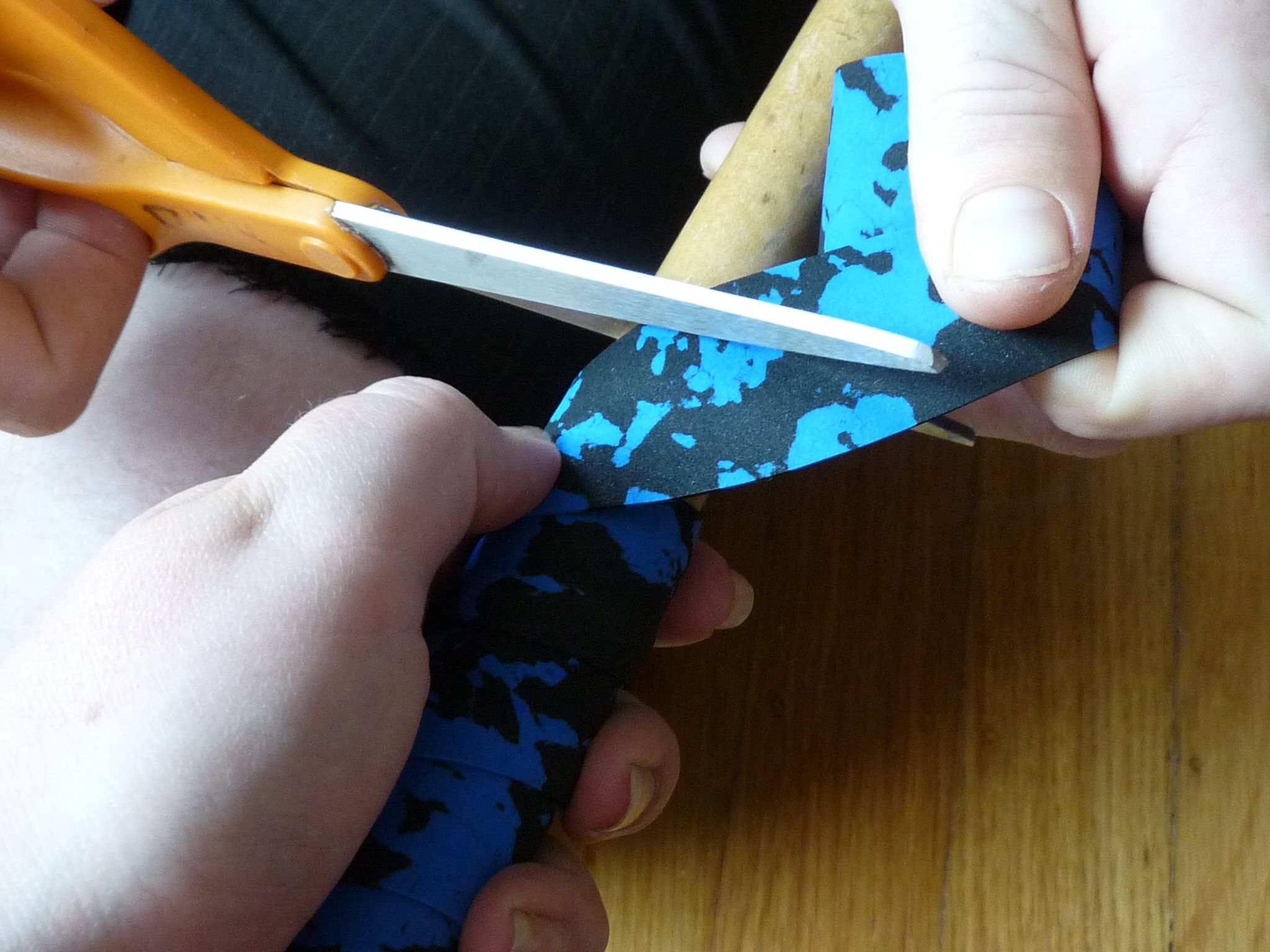 Contact Staff : 8 Steps - Instructables