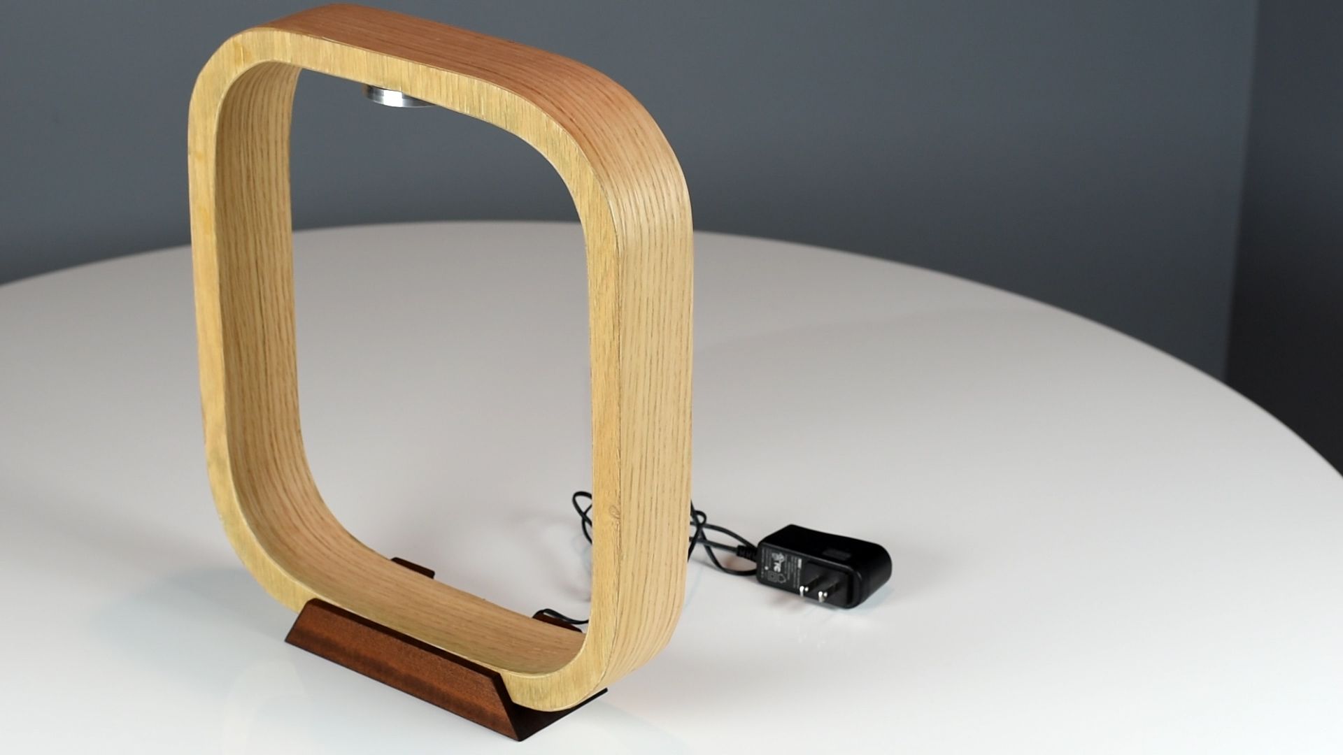 DIY Desk Lamp : 7 Steps (with Pictures) - Instructables