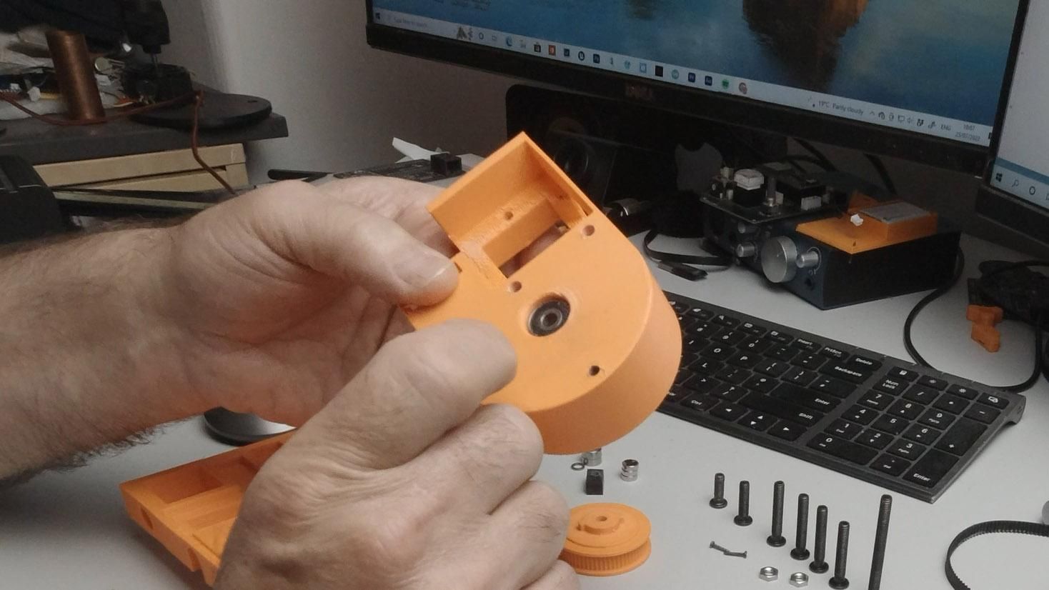 Camera Pan Tilt Head Fully Programable With WIFI PTZ Capability : 26 ...