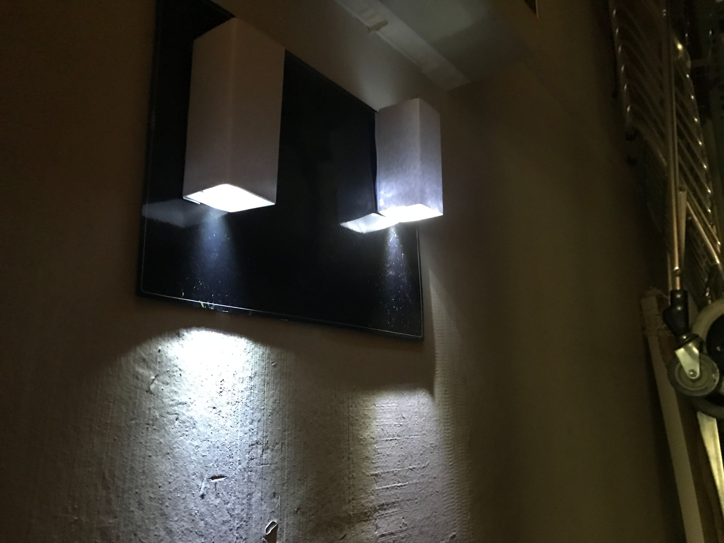 "Rockets" Mini Magnetic Lights : 8 Steps (with Pictures) - Instructables