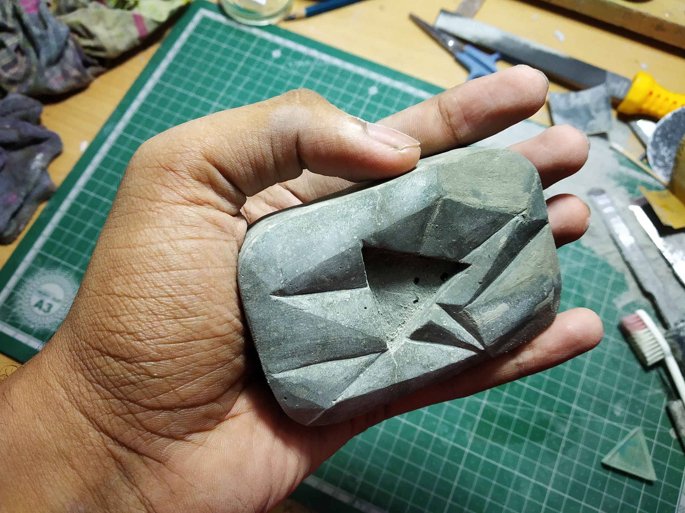Concrete Youtube Diamond Play Button Paperweight : 14 Steps (with ...