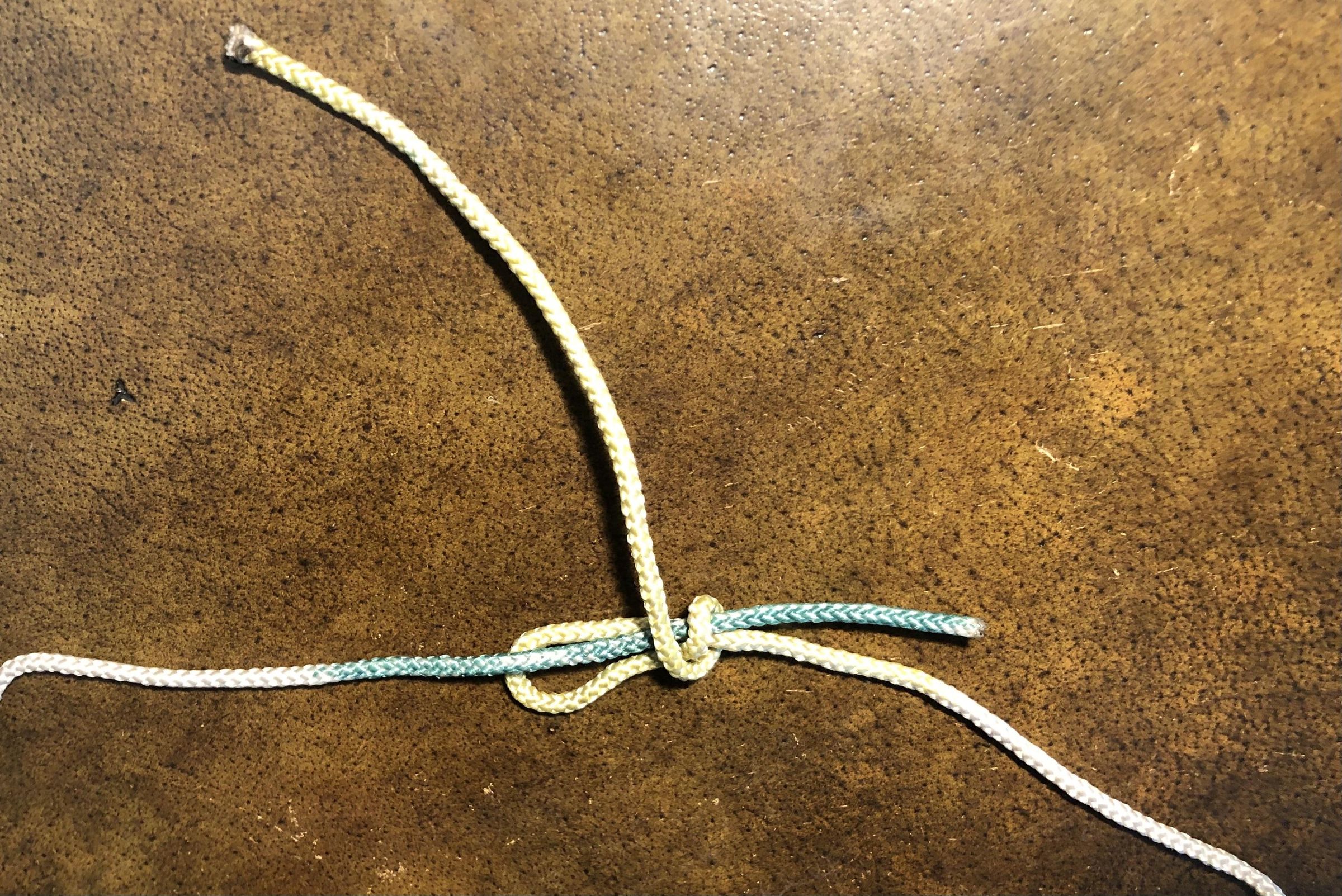 Break-Away Lanyard Knot : 7 Steps - Instructables