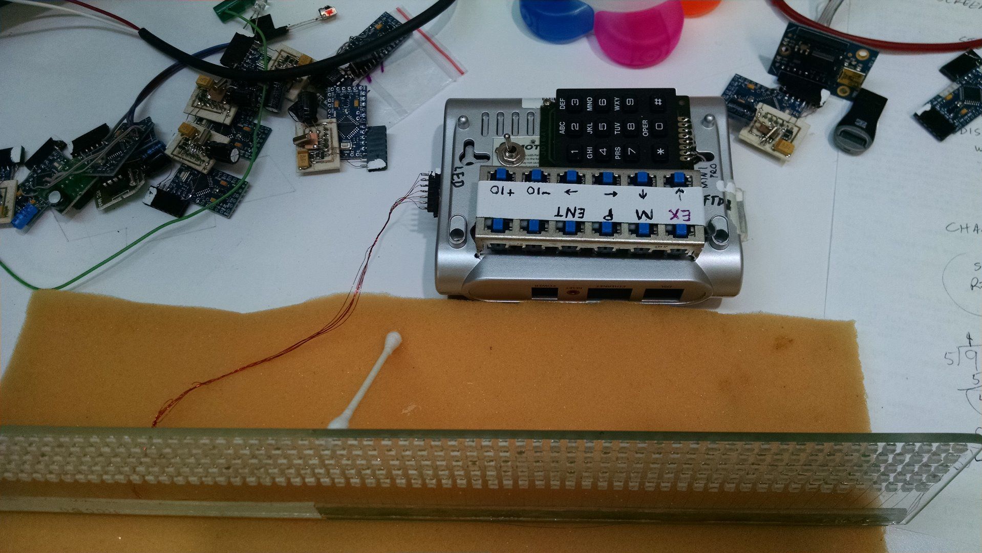 LED on GLASS DISPLAY : 5 Steps - Instructables