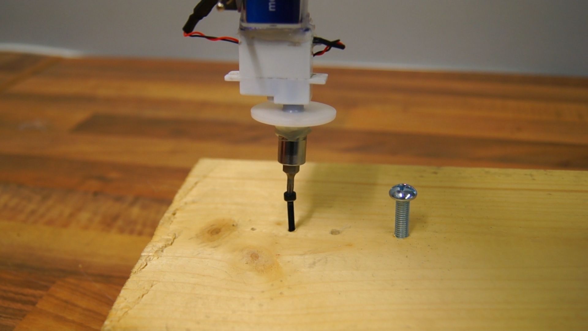 How to Make Servo Driven Screwdriver Tool - DIY : 8 Steps (with ...