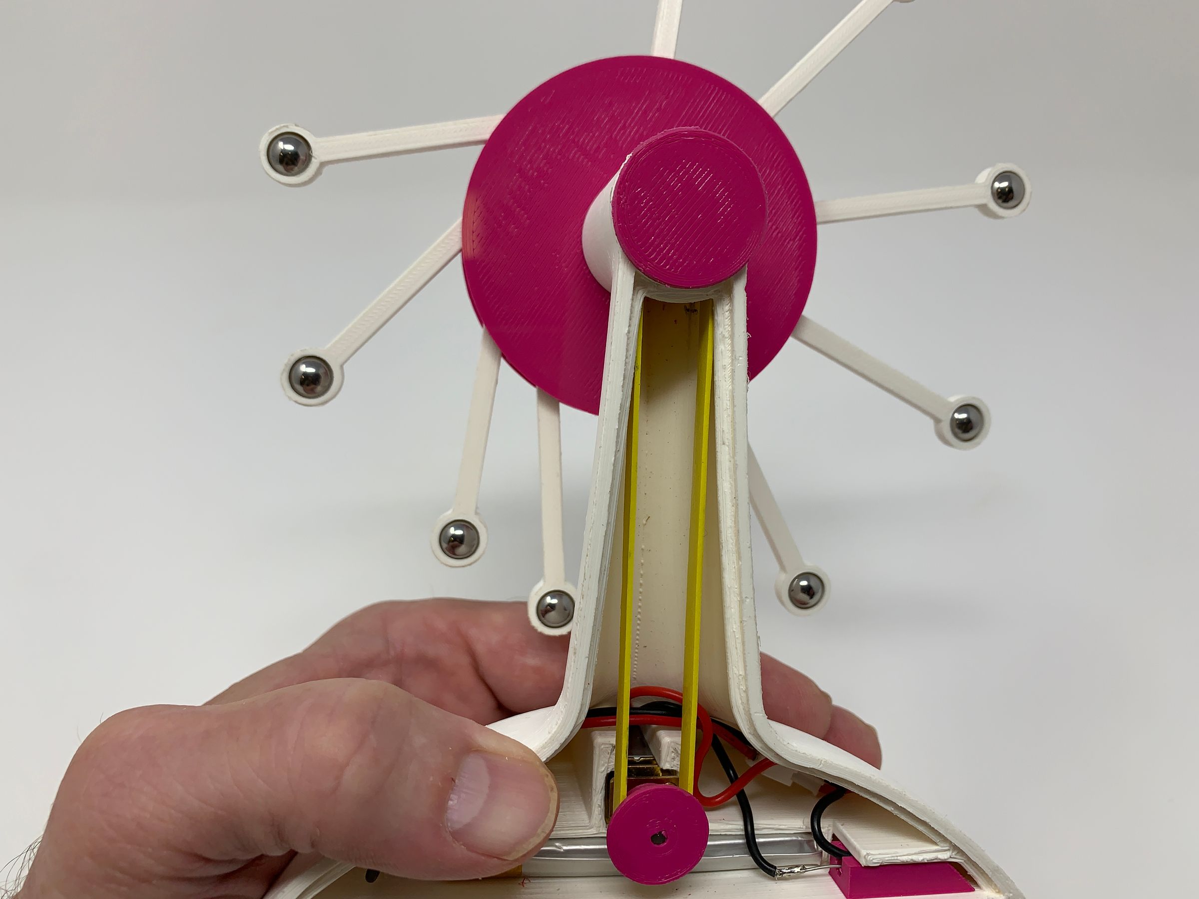 Perpetual Motion Da Vinci Style III : 4 Steps (with Pictures ...