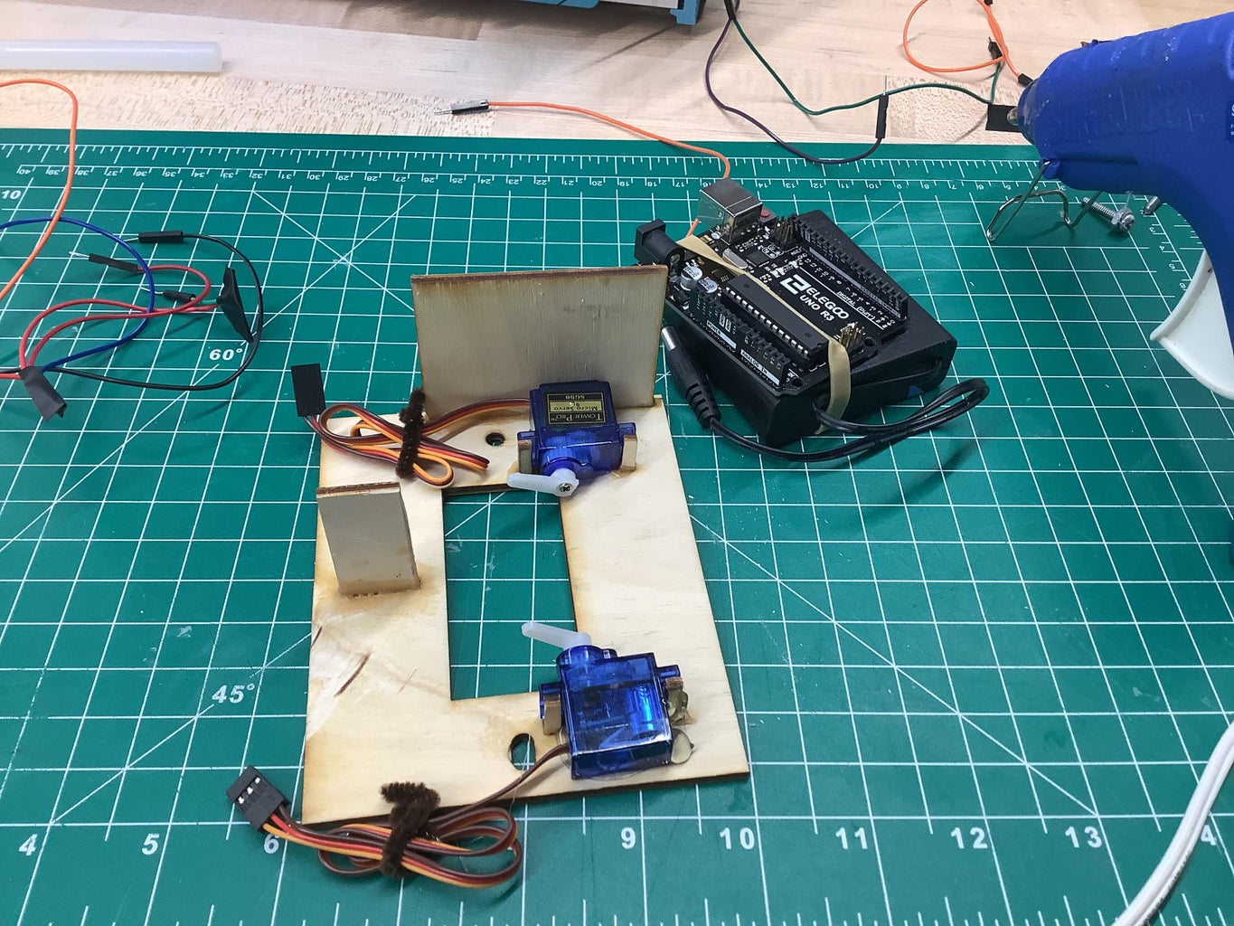 Arduino Light Switch Flipper W Ir Remote 6 Steps Instructables