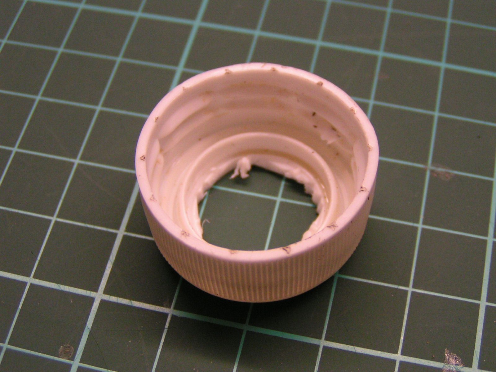 Launch It: the Improved CD Hovercraft. : 6 Steps - Instructables