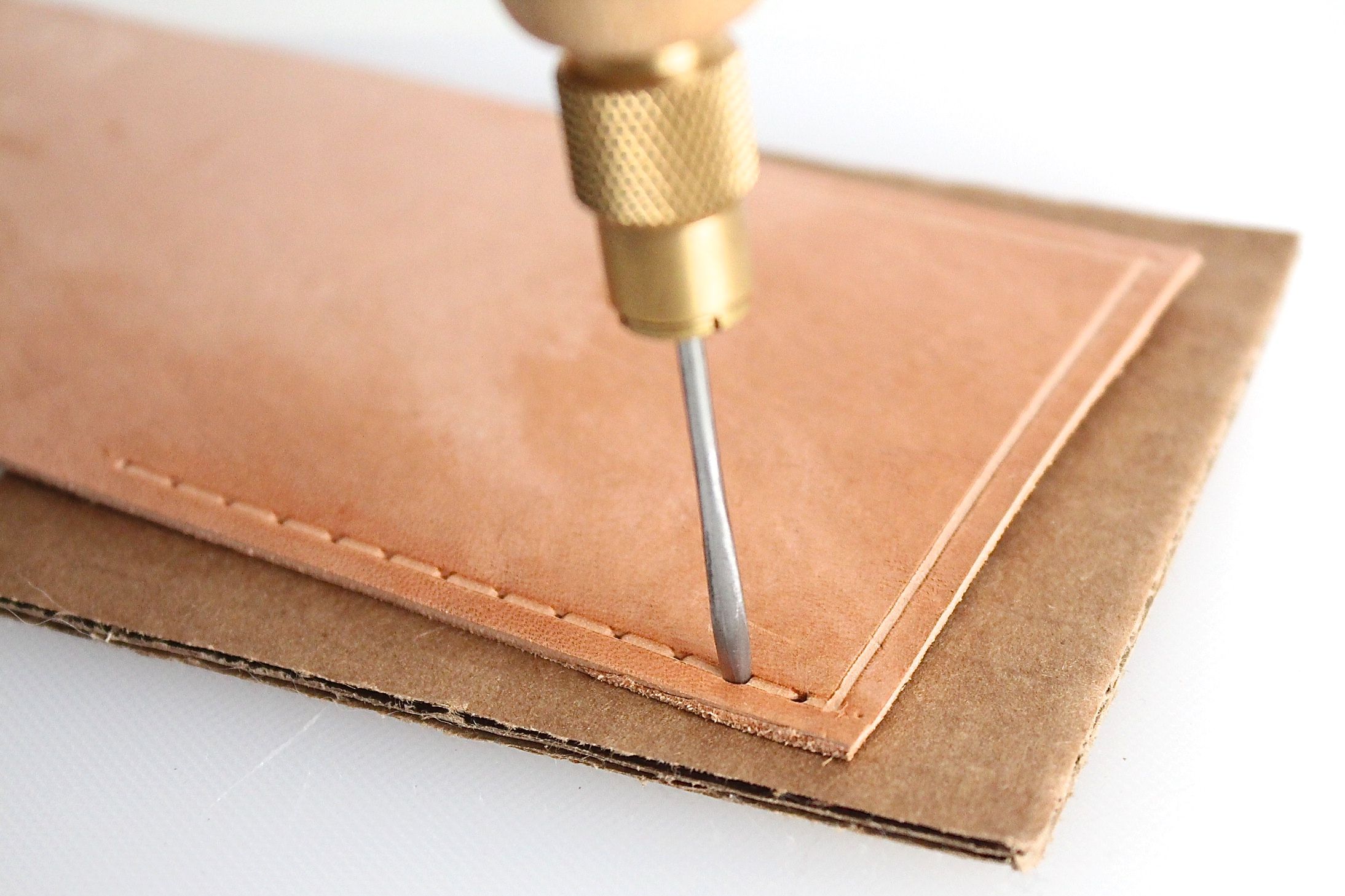 How to Prepare Leather for Sewing : 6 Steps (with Pictures) - Instructables