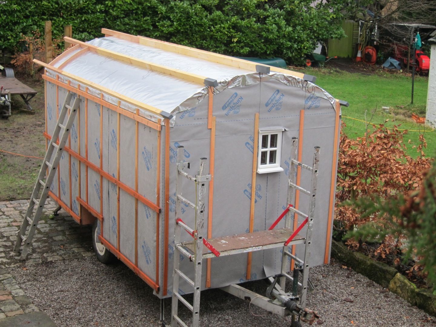 A Hut on Wheels : 22 Steps (with Pictures) - Instructables