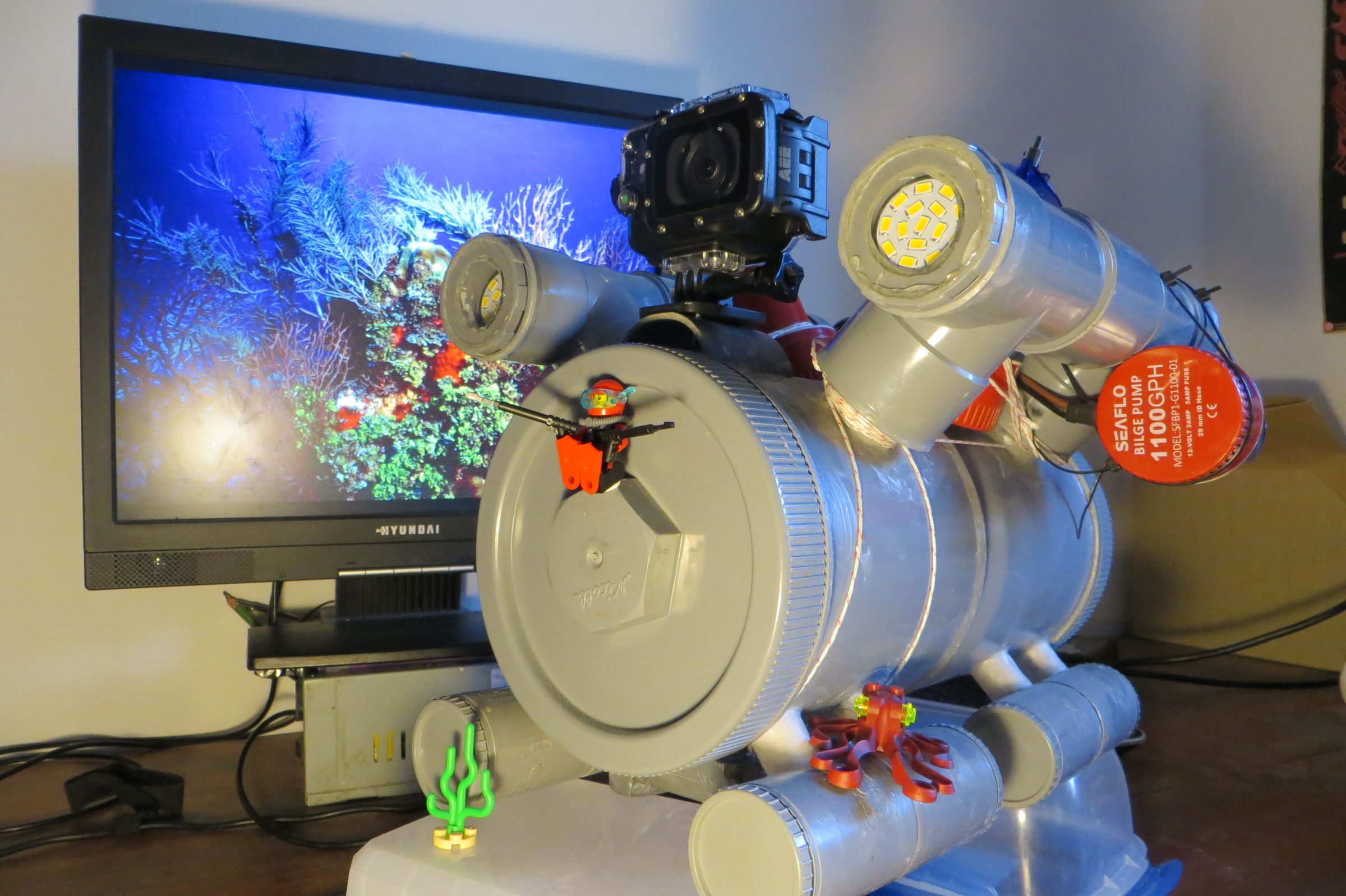Build Your Own Underwater ROV From Scratch : 8 Steps (with Pictures ...
