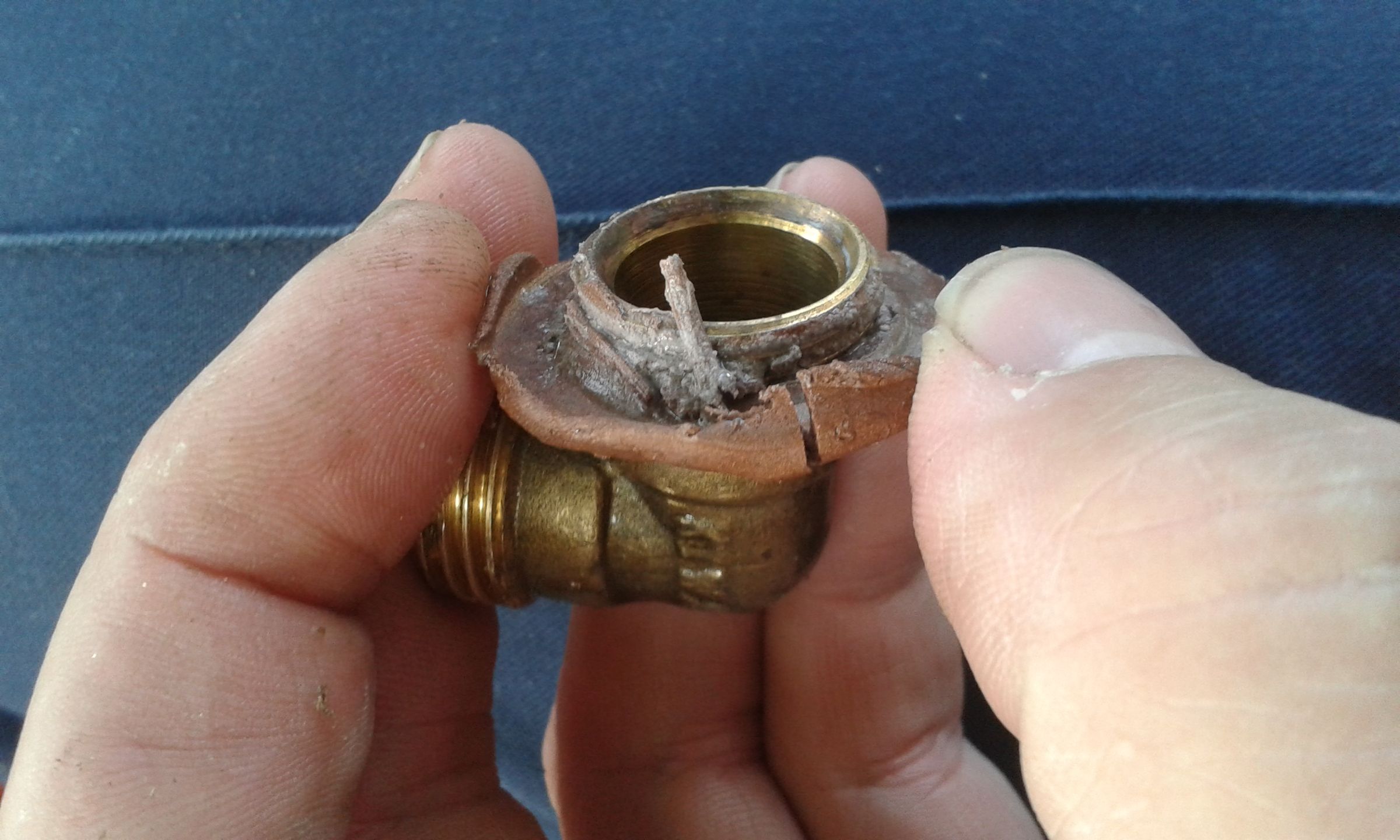 Purging a Gas Cylinder : 6 Steps (with Pictures) - Instructables