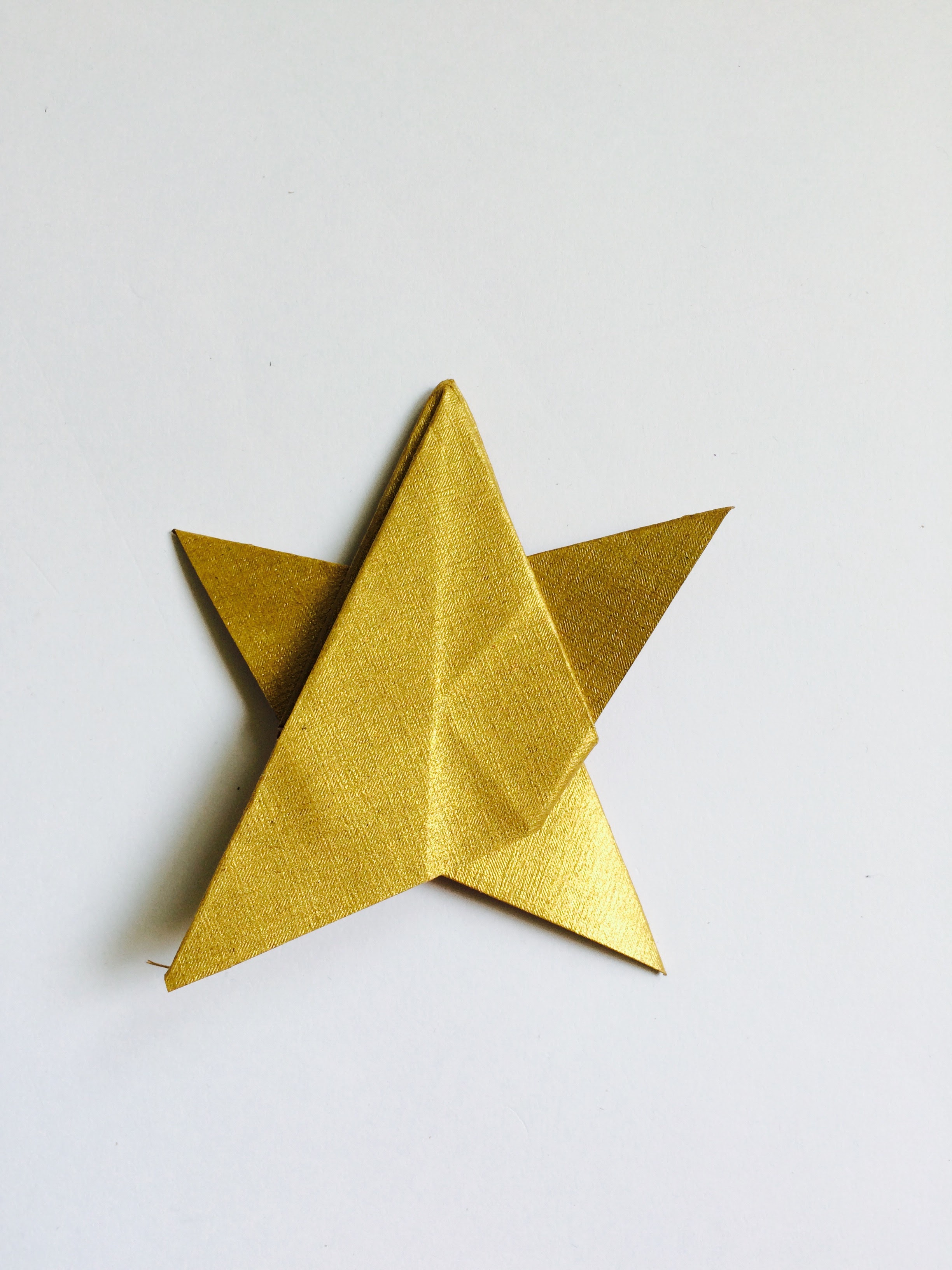 Easy Origami Star : 6 Steps - Instructables