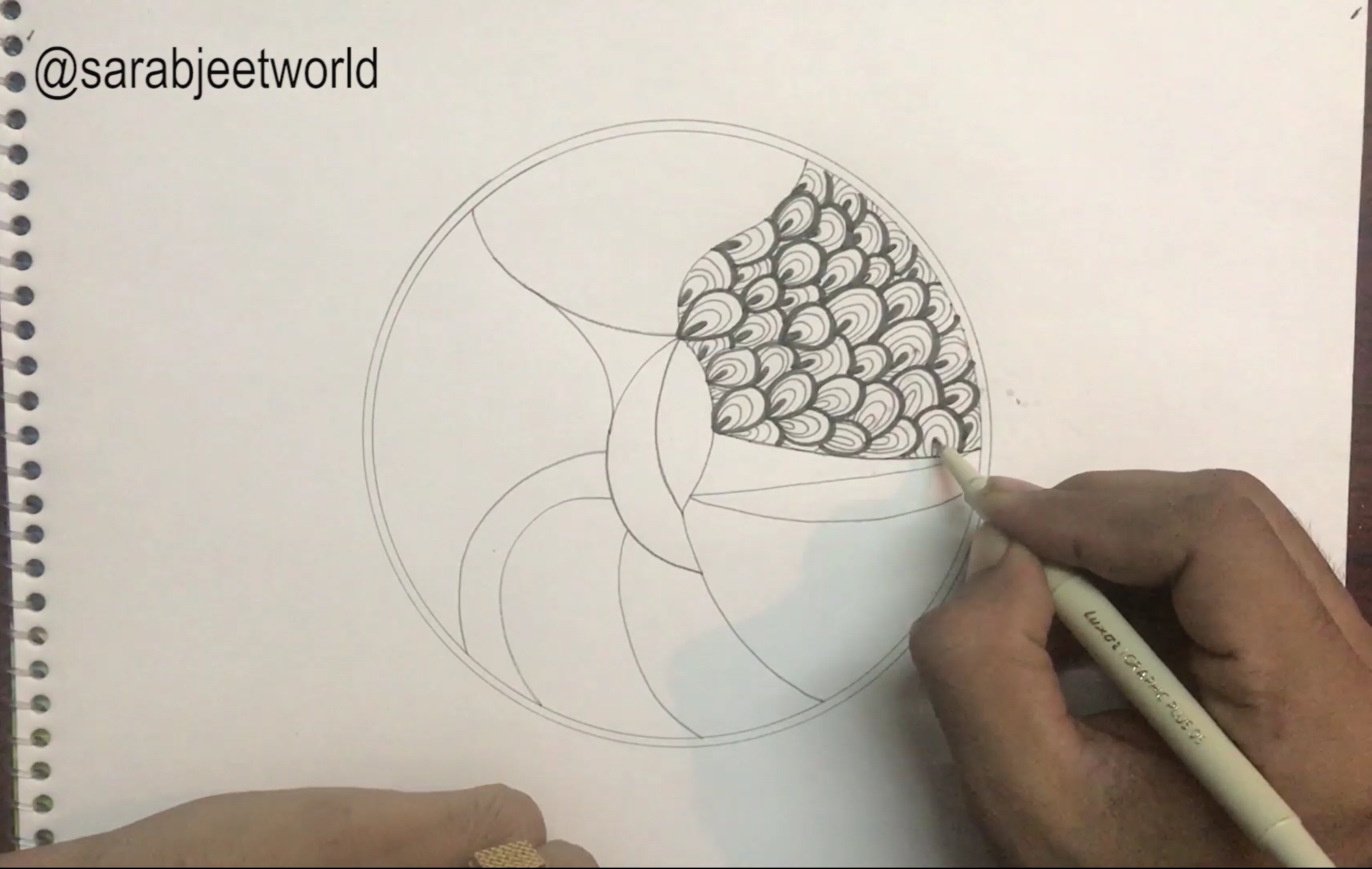 How to Draw Complex Zentangle Art for Beginners Learn : 11 Steps ...