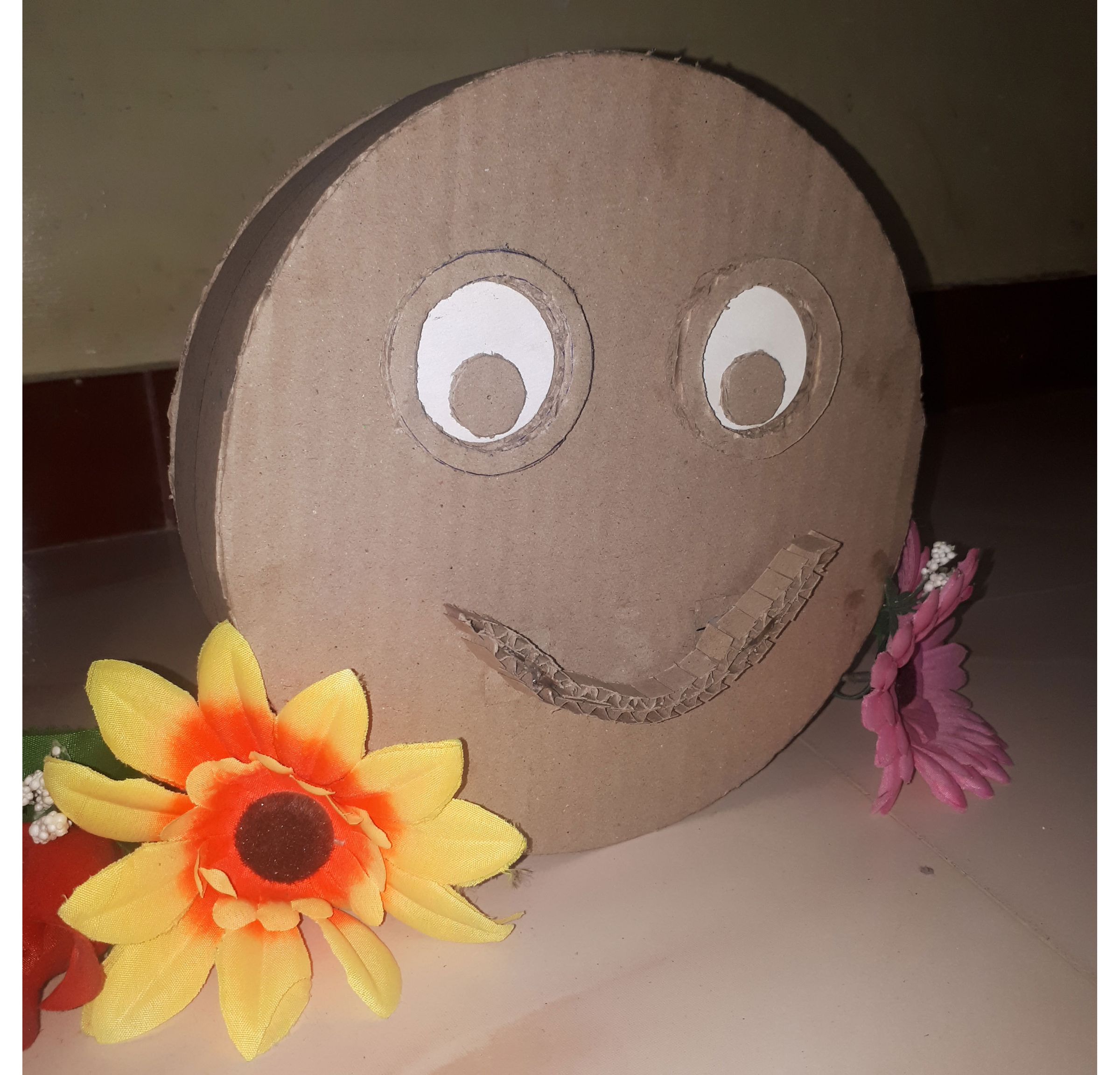 Cardboard Animatronic Smiley With BT App : 22 Steps (with Pictures ...