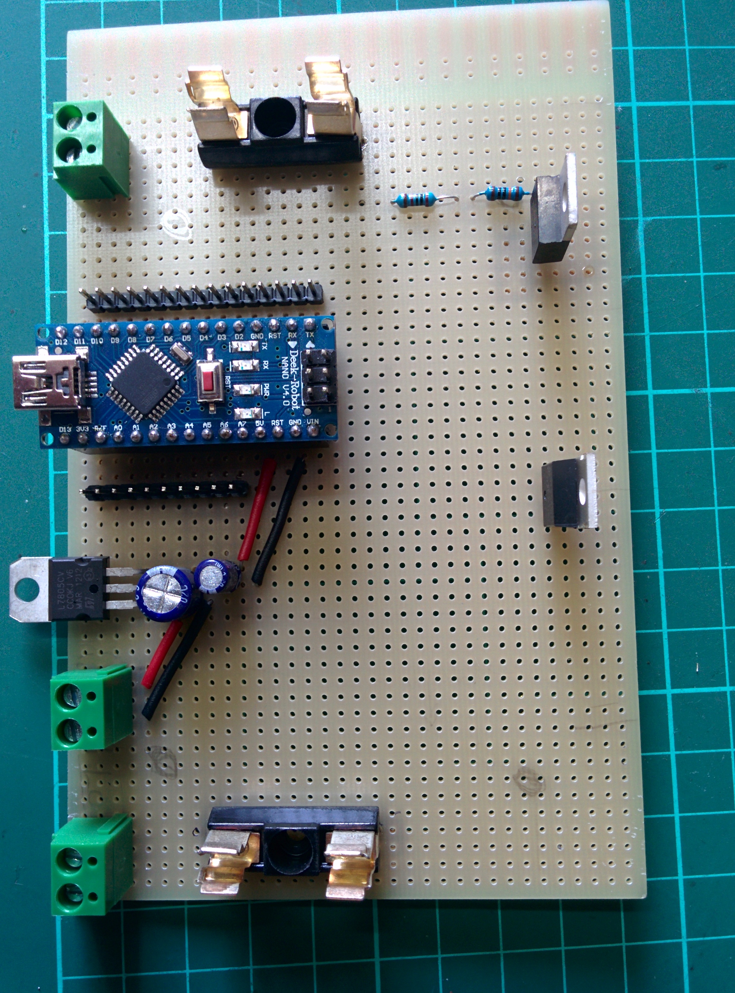 ARDUINO SOLAR CHARGE CONTROLLER ( Version 2.0) : 26 Steps (with ...