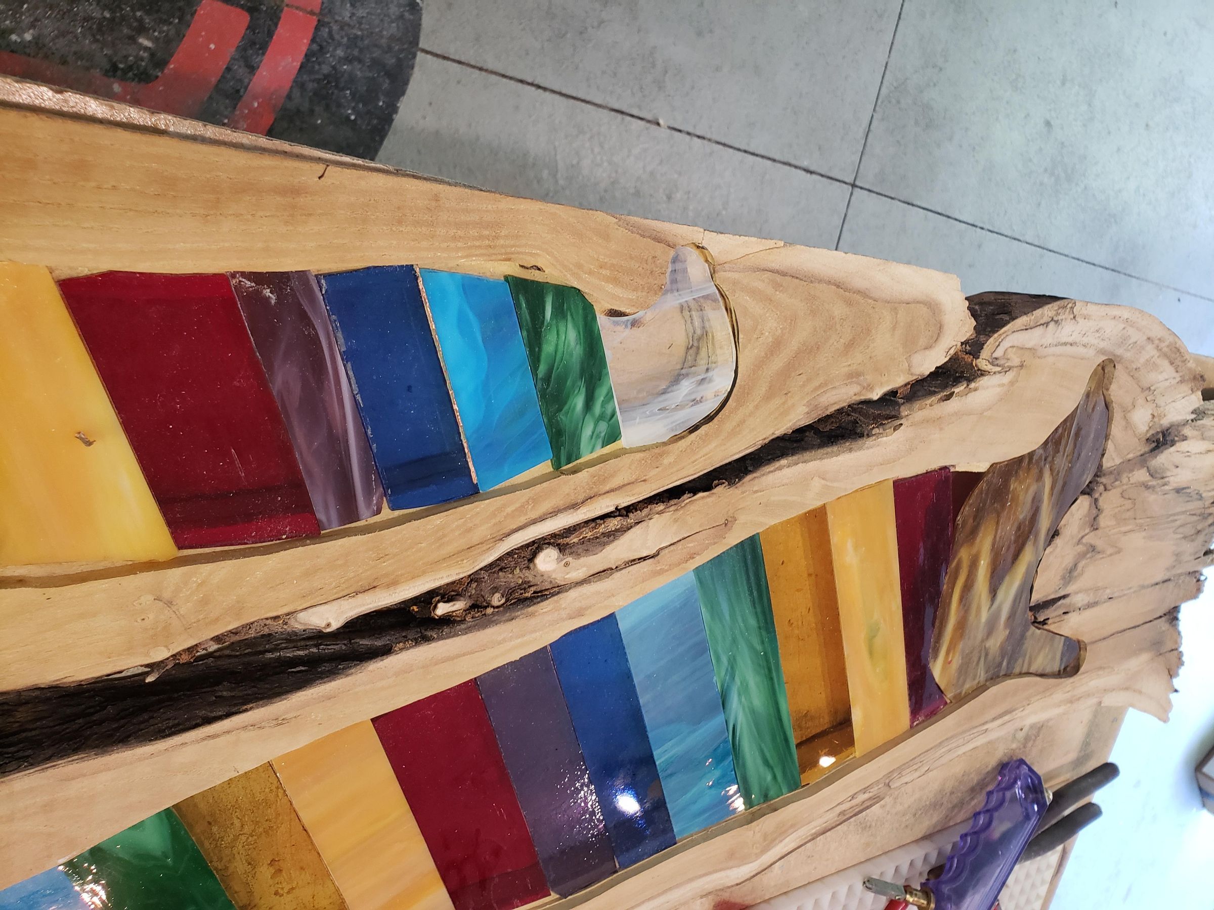 Stained Glass & Wood Sculpture : 7 Steps - Instructables