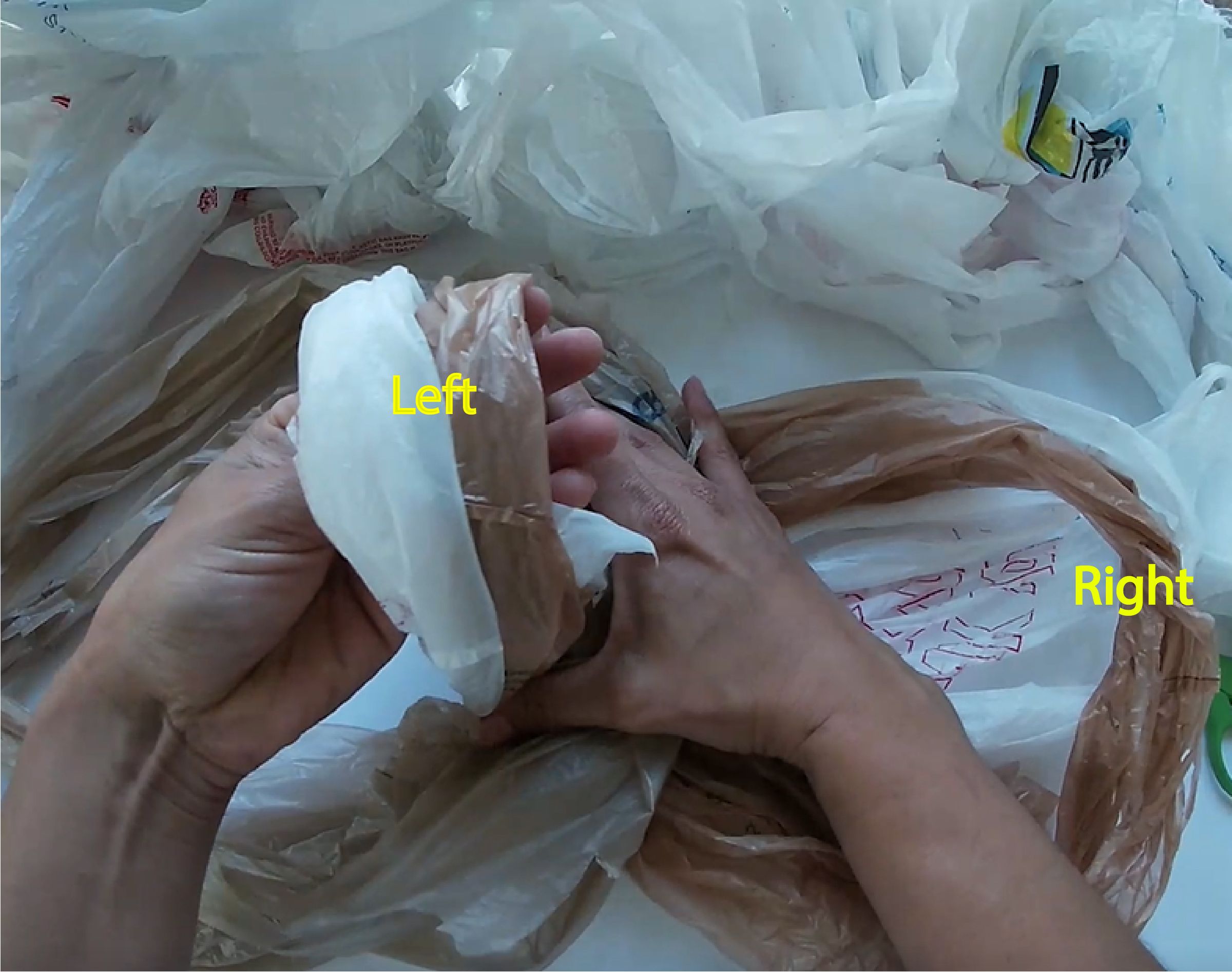 How to Turn Plastic Bags Into a Sleeping Mat : 8 Steps (with Pictures ...