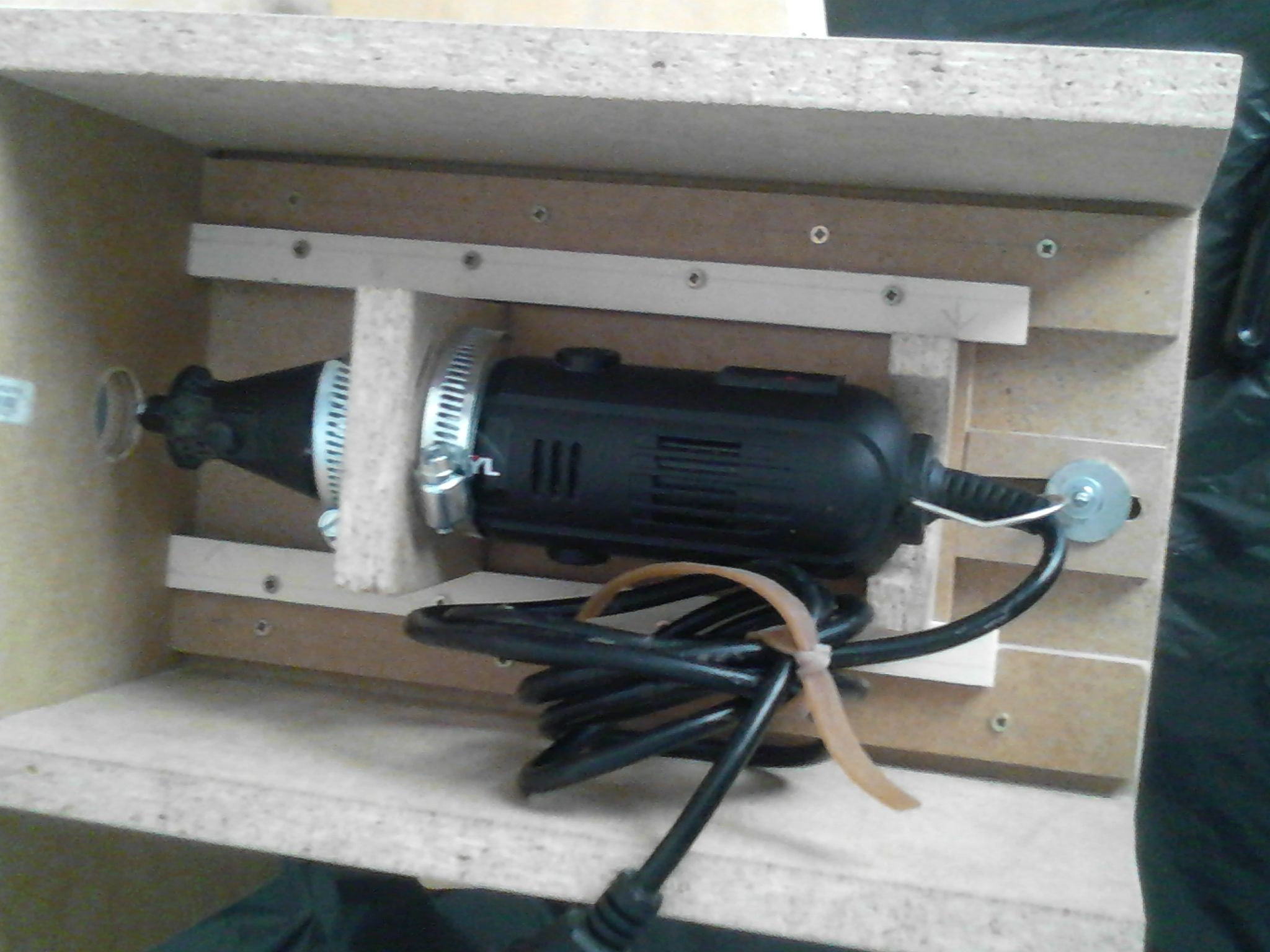 Mini Router Table - Instructables