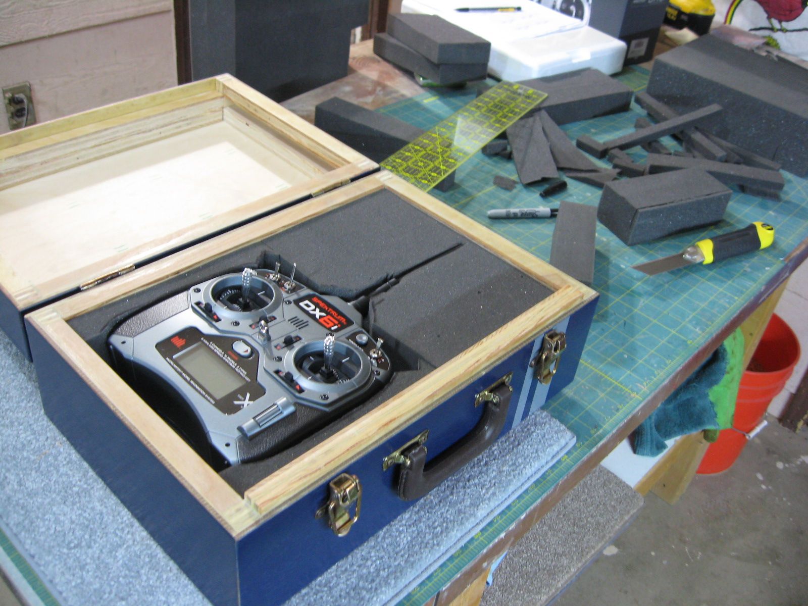 Wooden Suitcase : 10 Steps (with Pictures) - Instructables
