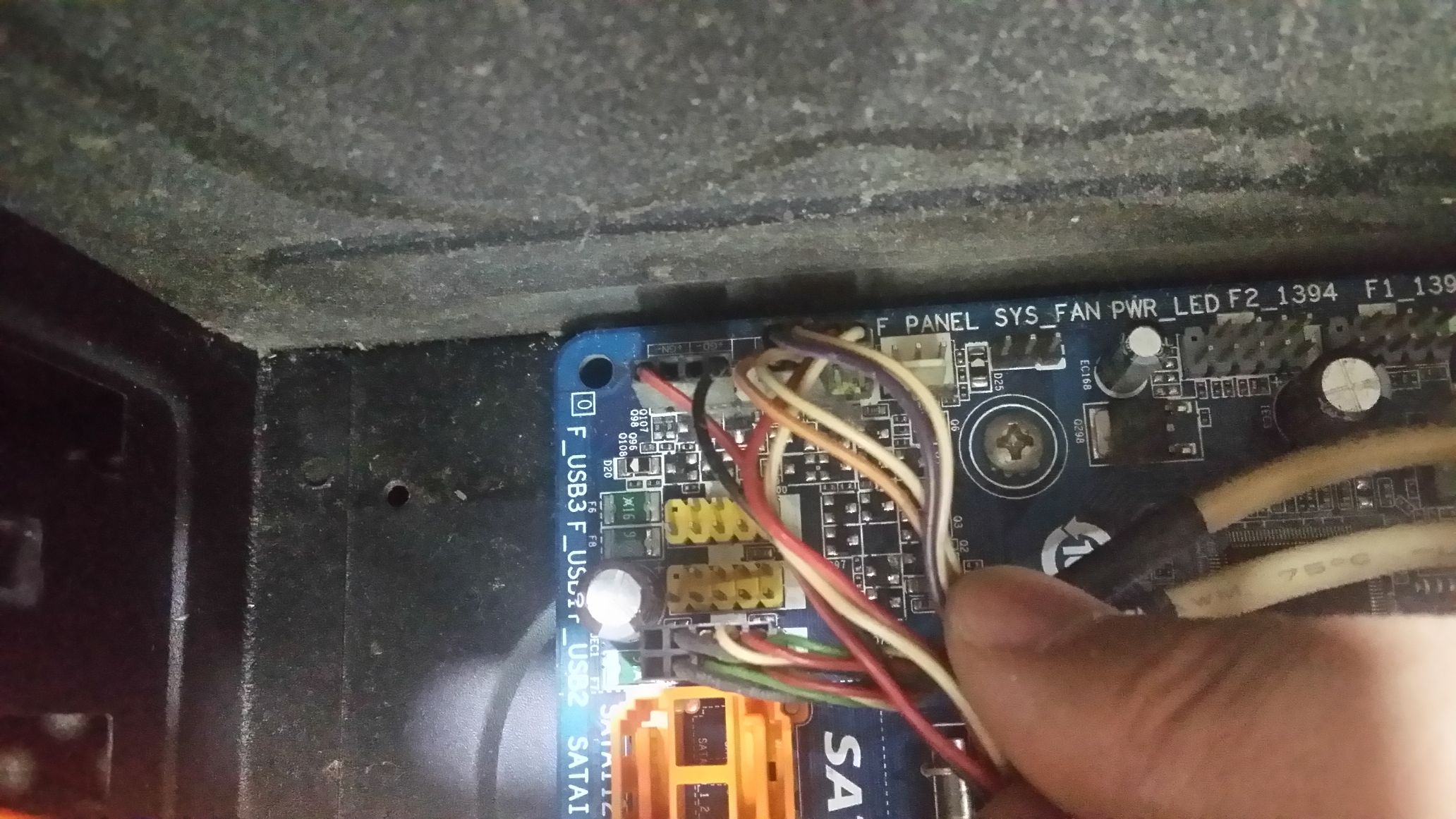 Pokémon PC Case / 포켓몬 피씨 케이스 : 5 Steps - Instructables