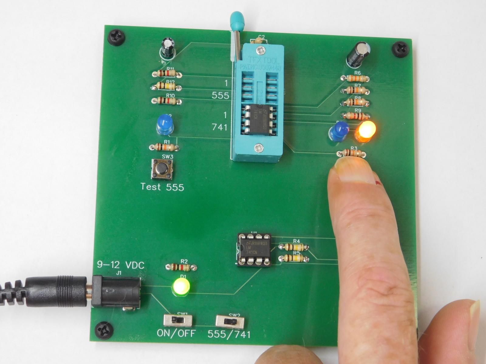 555 & 741 Tester : 4 Steps - Instructables