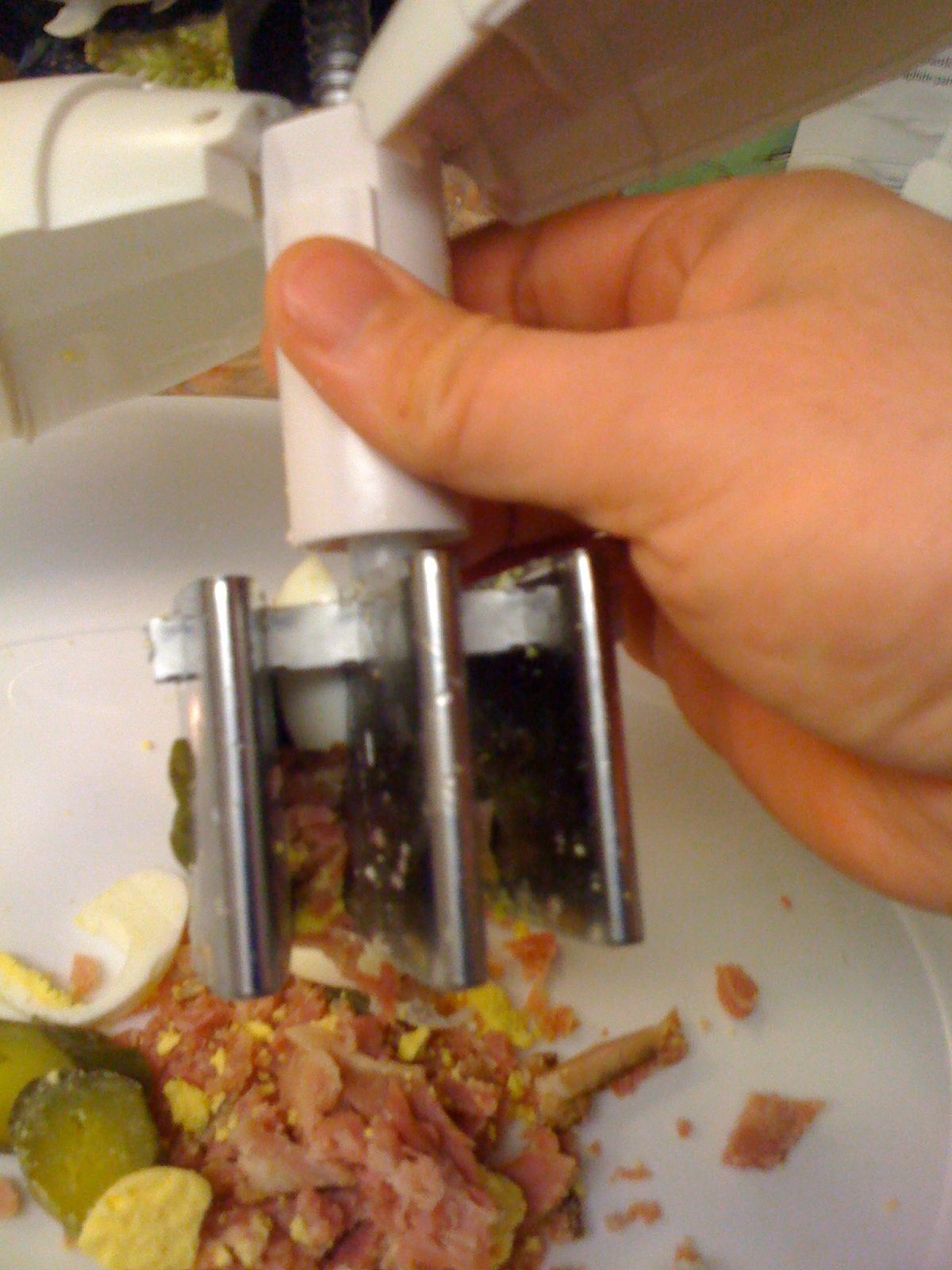 Vince's Slap-Chop Breakfast to Go in a Snuggie : 9 Steps - Instructables
