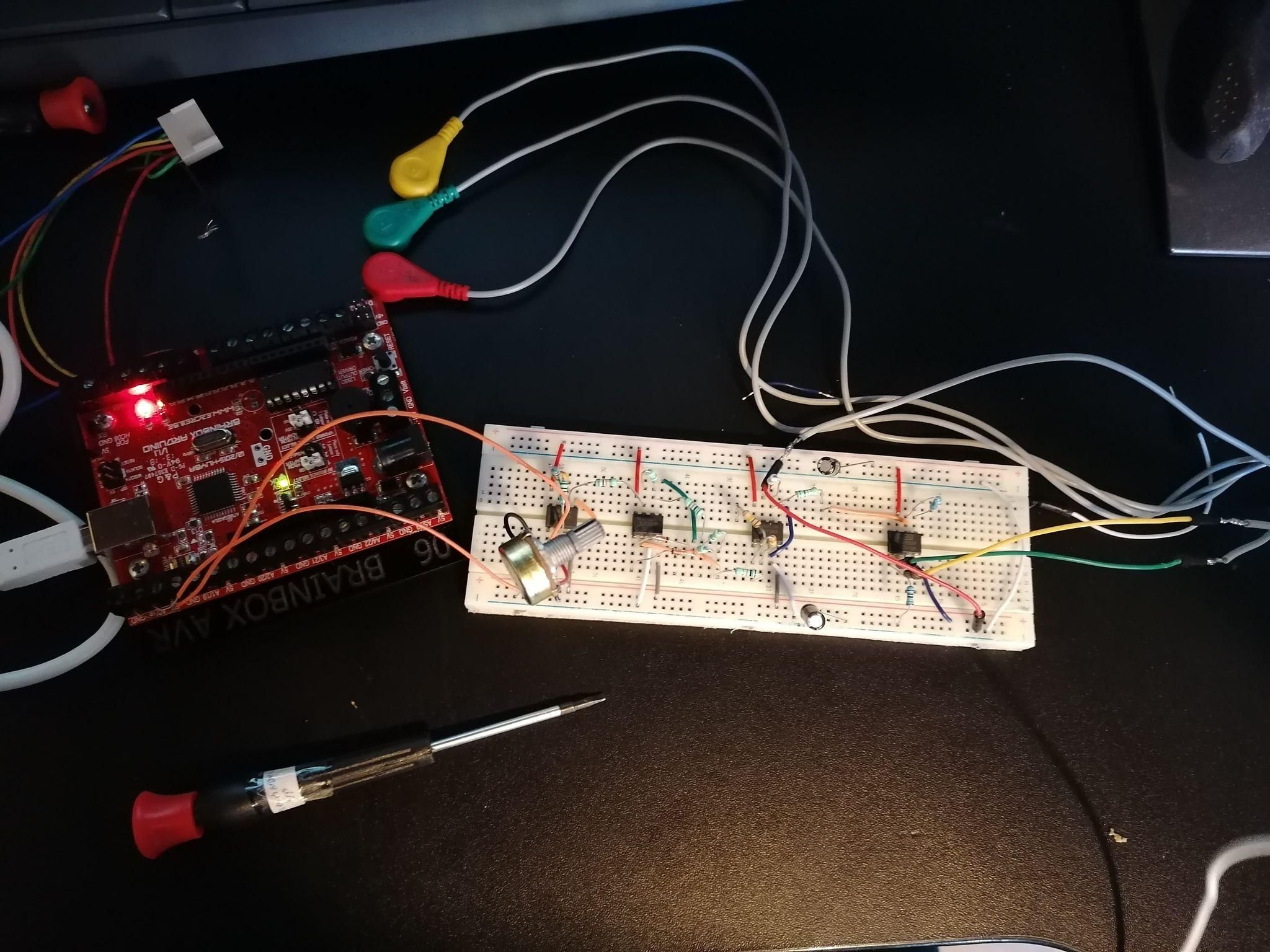 DIY Muscle Sensor / EMG Circuit for a Microcontroller : 13 Steps (with Pictures) - Instructables
