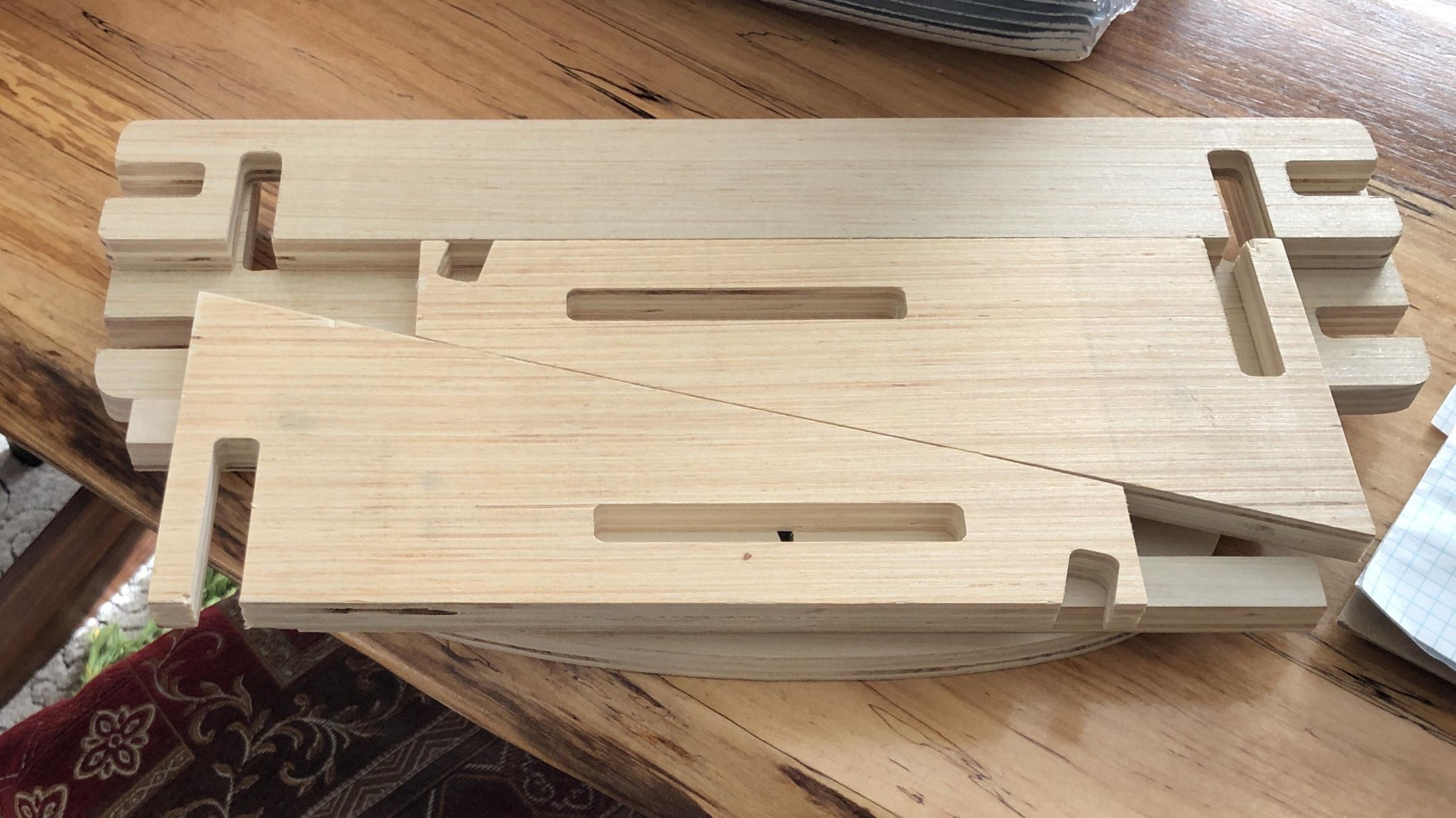 Flatpack Laptop Stand : 6 Steps (with Pictures) - Instructables