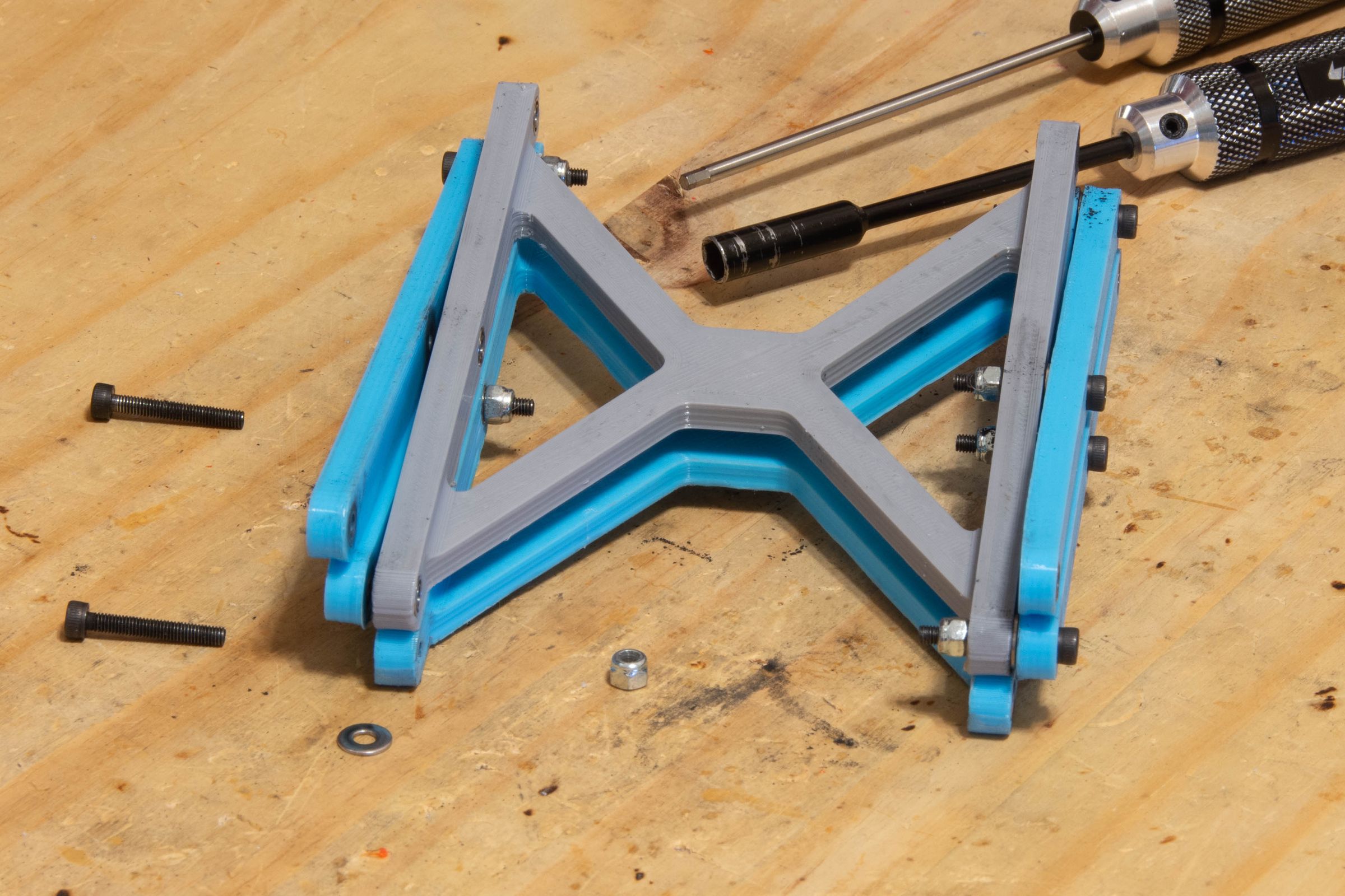 Raspberry Pi Controlled Scissor Lift : 17 Steps (with Pictures ...