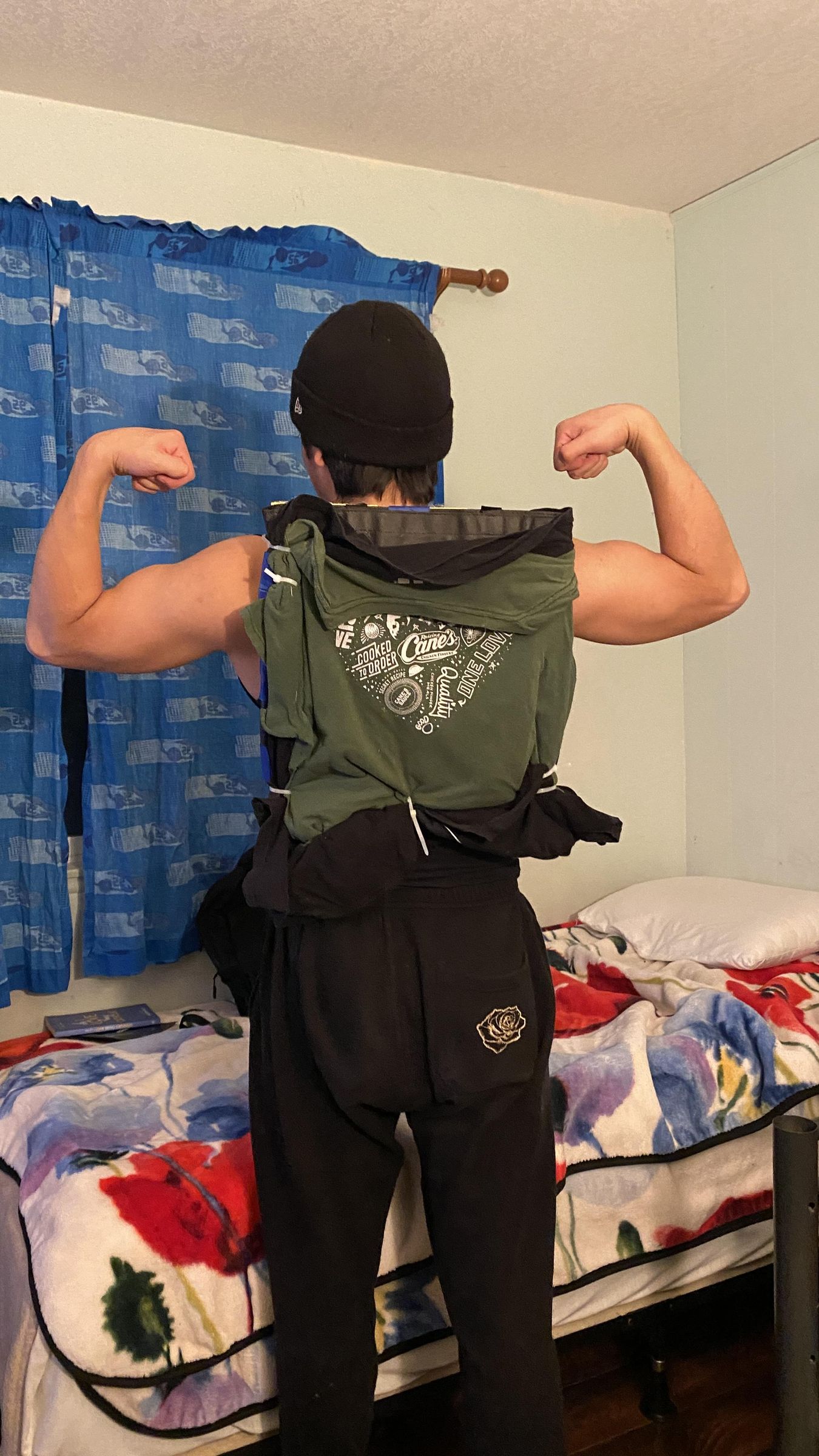 T-Shirt Backpack : 4 Steps - Instructables