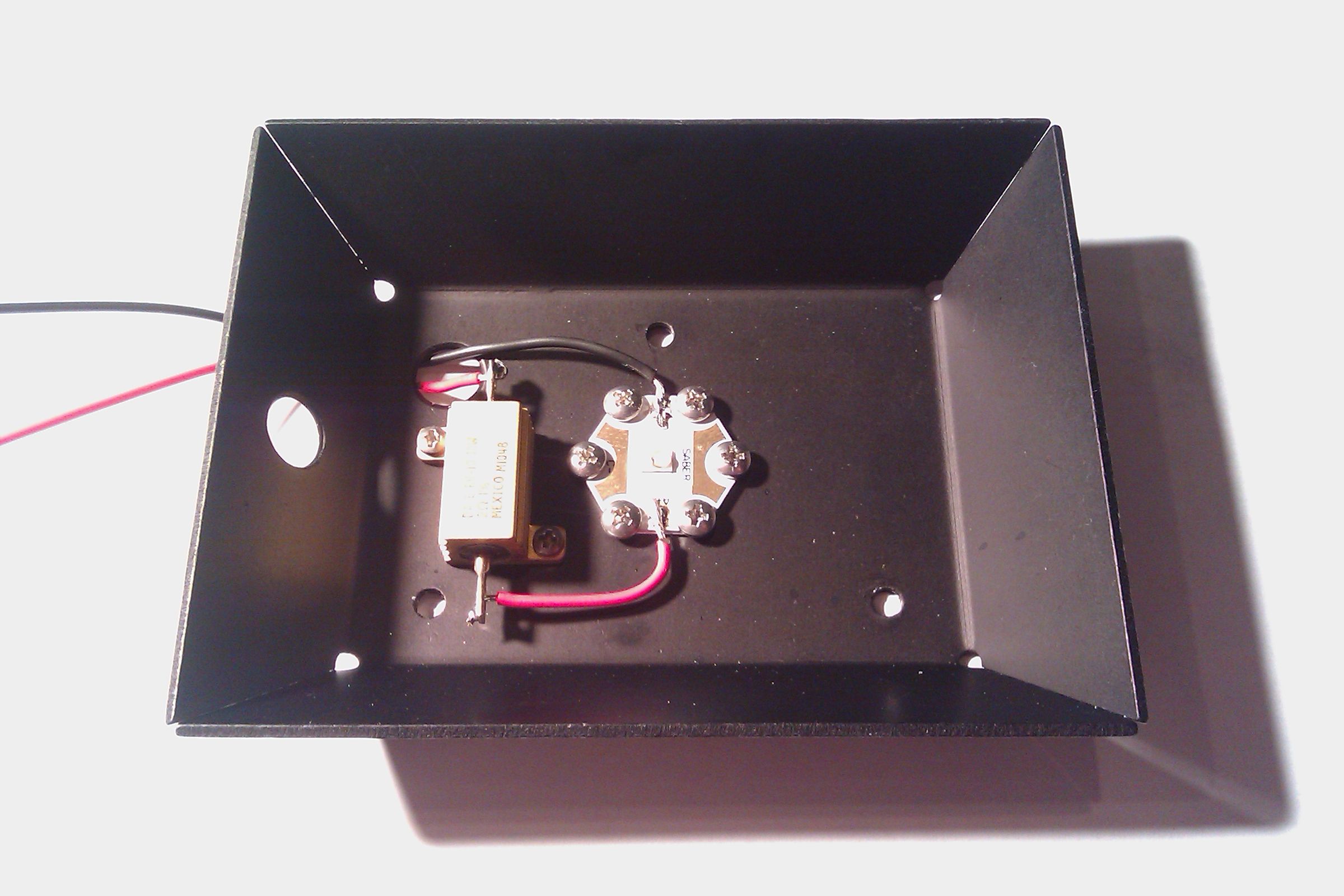 Extremely Simple 5V Ultrabright LED Light - Instructables