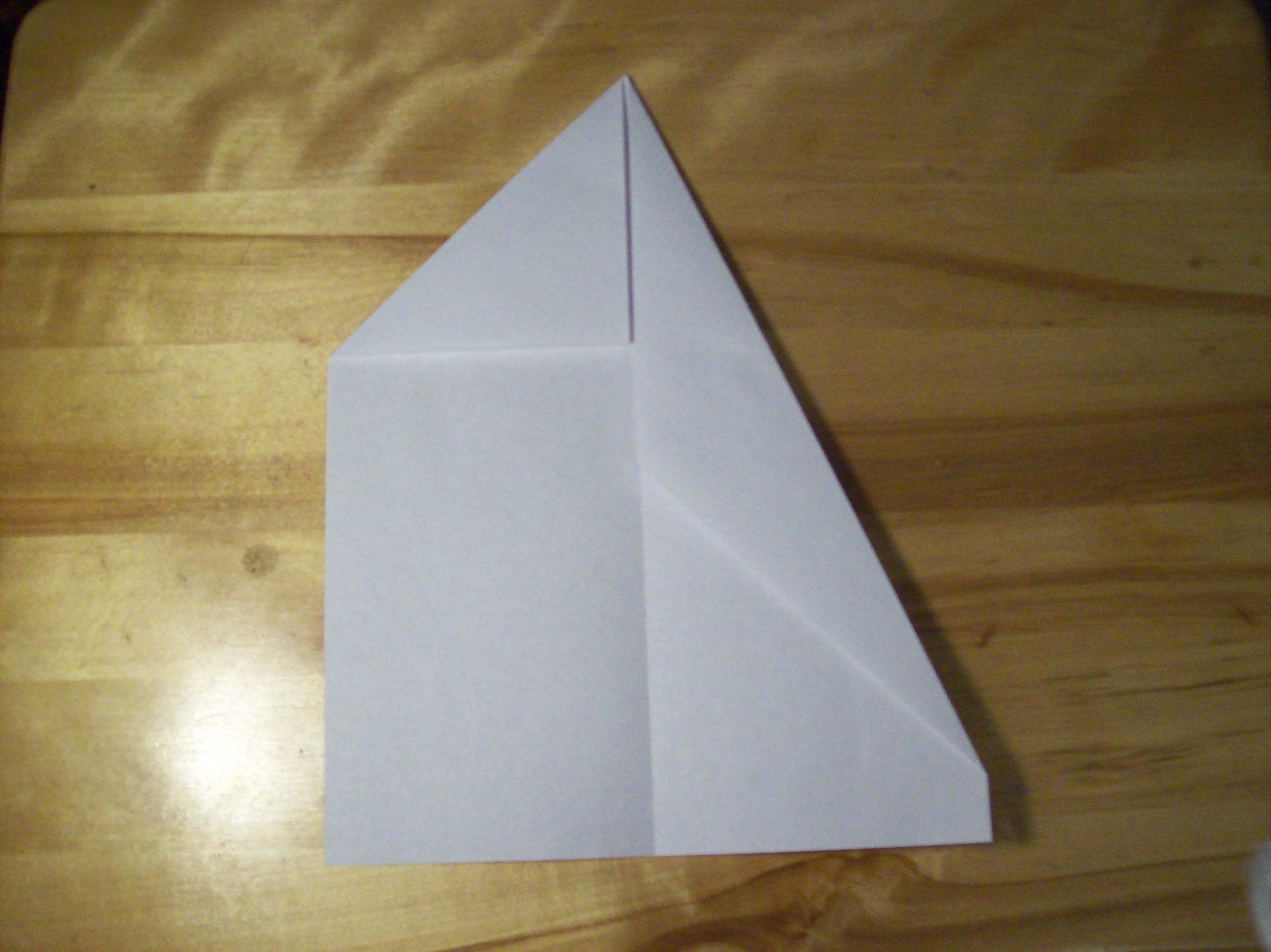 The 1st TRULEY Aerodynamic Paper Airplane : 3 Steps - Instructables