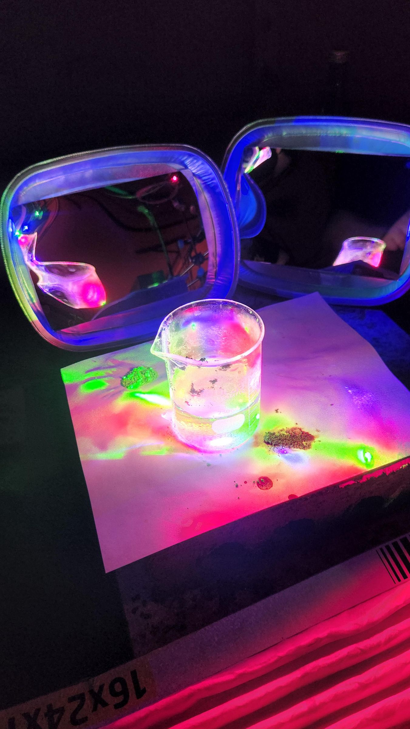 Fog Machine and Laser Combined Show. : 4 Steps - Instructables